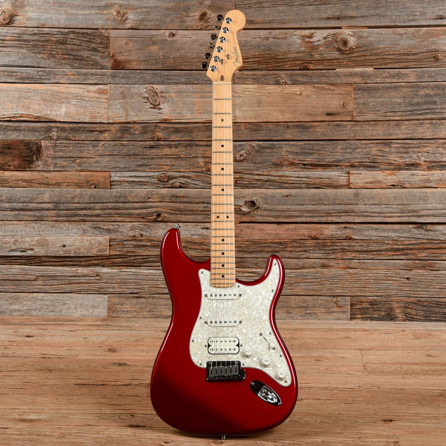Fender Lone Star Stratocaster Candy Apple Red 2000 – Chicago Music Exchange