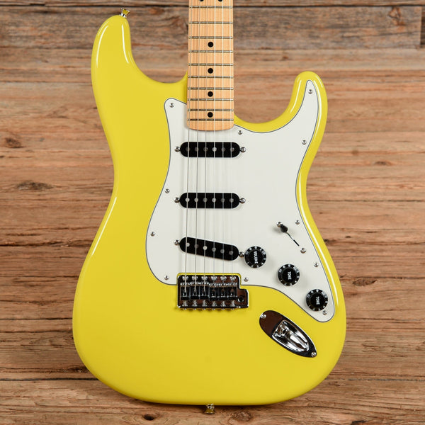 Fender Made in Japan Limited International Color Series Stratocaster M ...