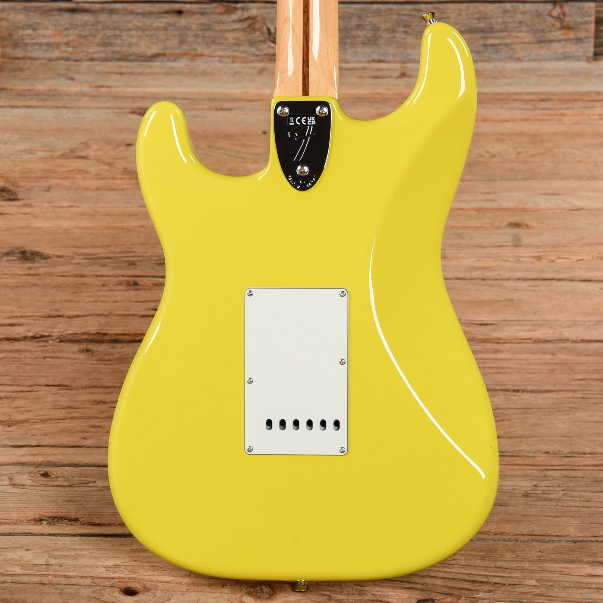 Fender Made in Japan Limited International Color Series Stratocaster M ...