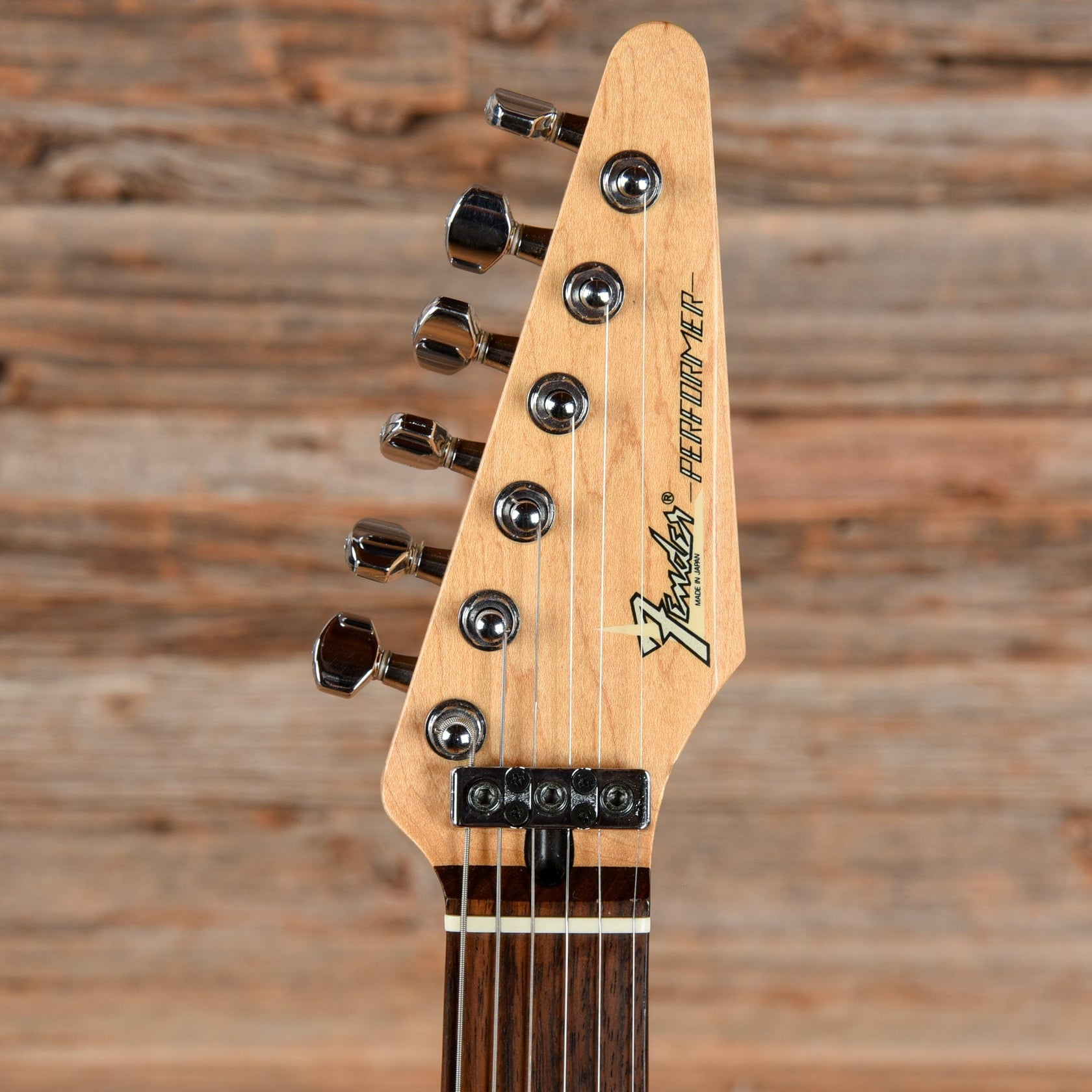 Fender Performer Standard White 1980s – Chicago Music Exchange