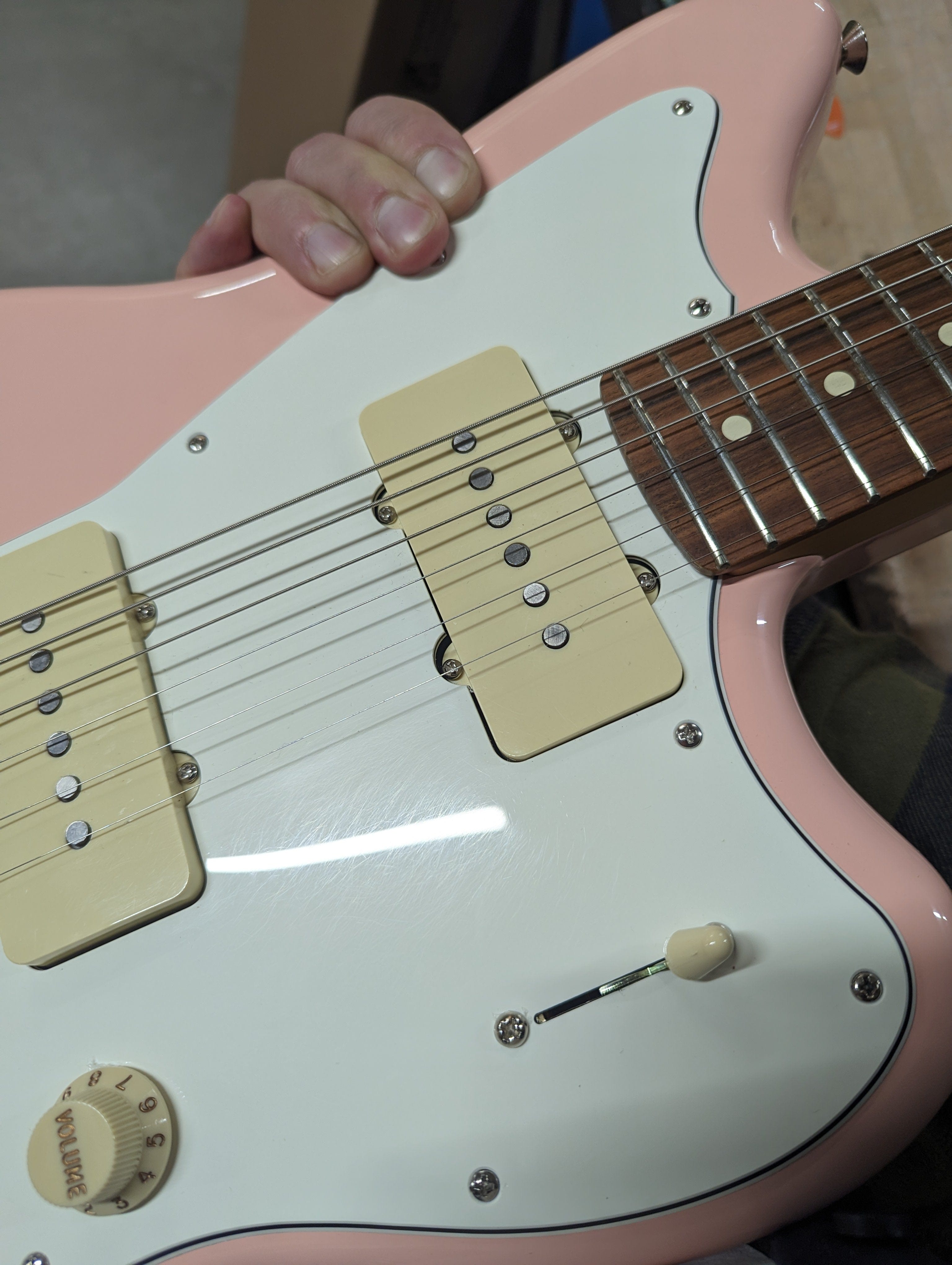 Fender Player Jazzmaster Shell Pink w/Olympic White Headcap, Pure Vint ...