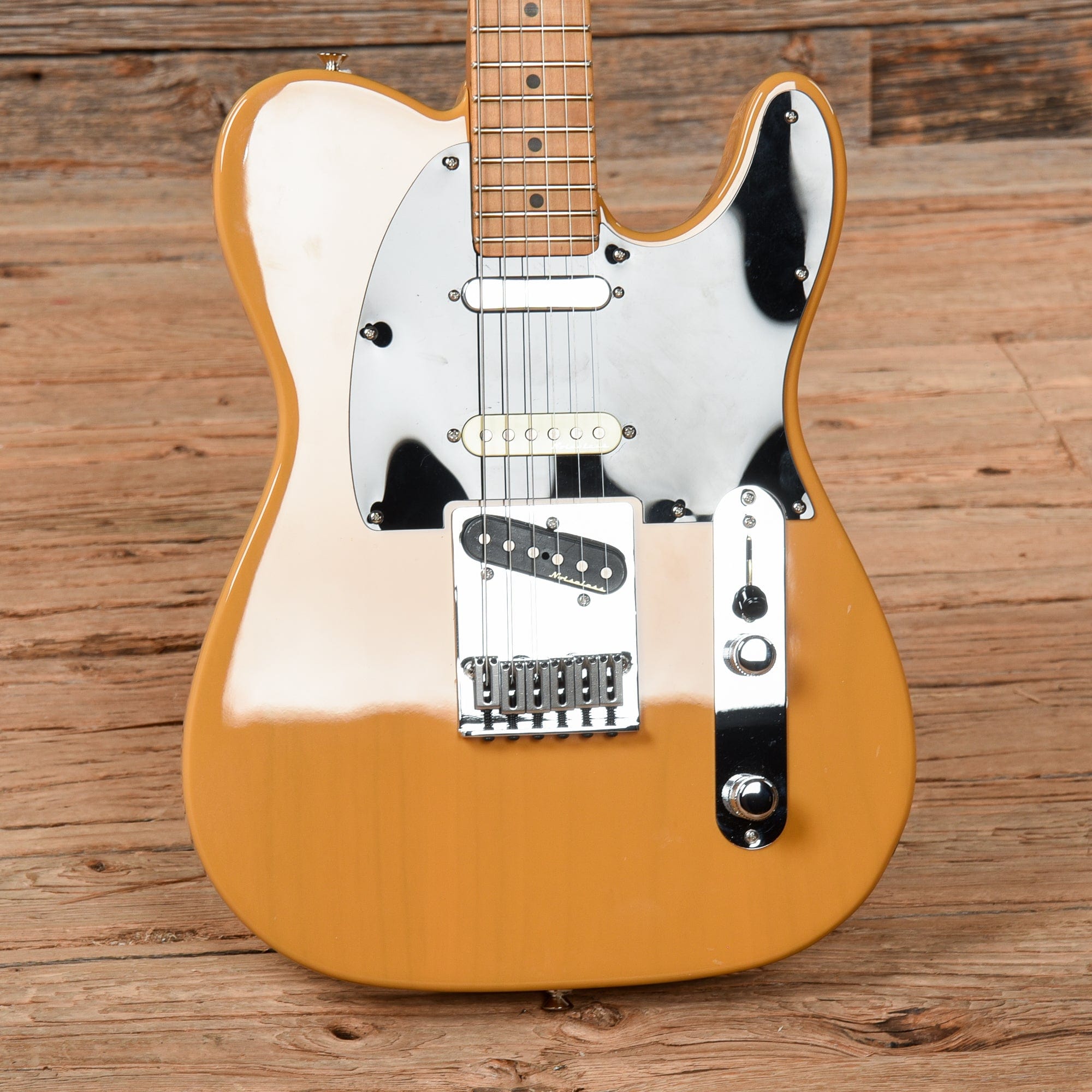Fender Player Plus Nashville Telecaster Butterscotch 2022 – Chicago ...