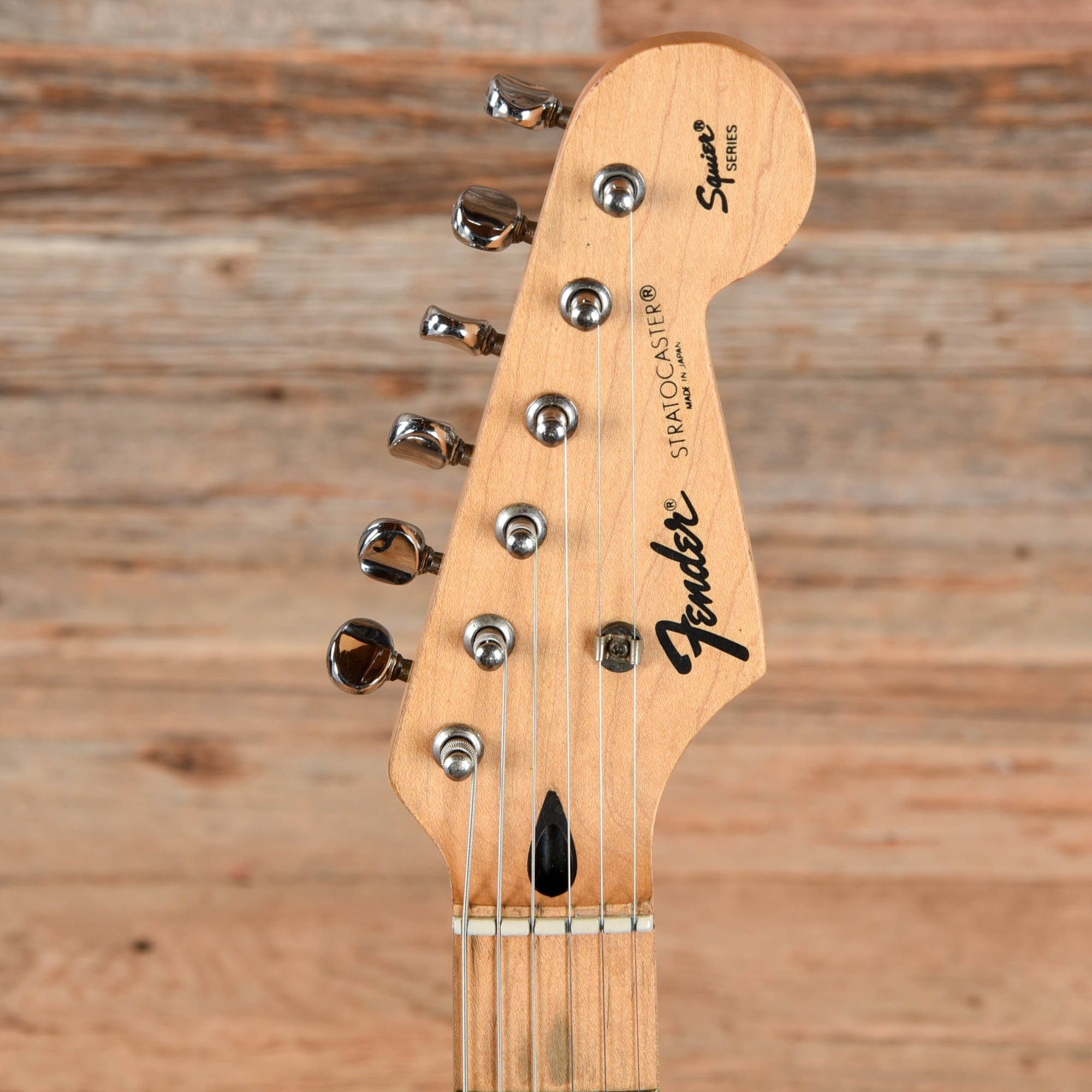 Fender Squier Series Stratocaster Black 1996 – Chicago Music Exchange