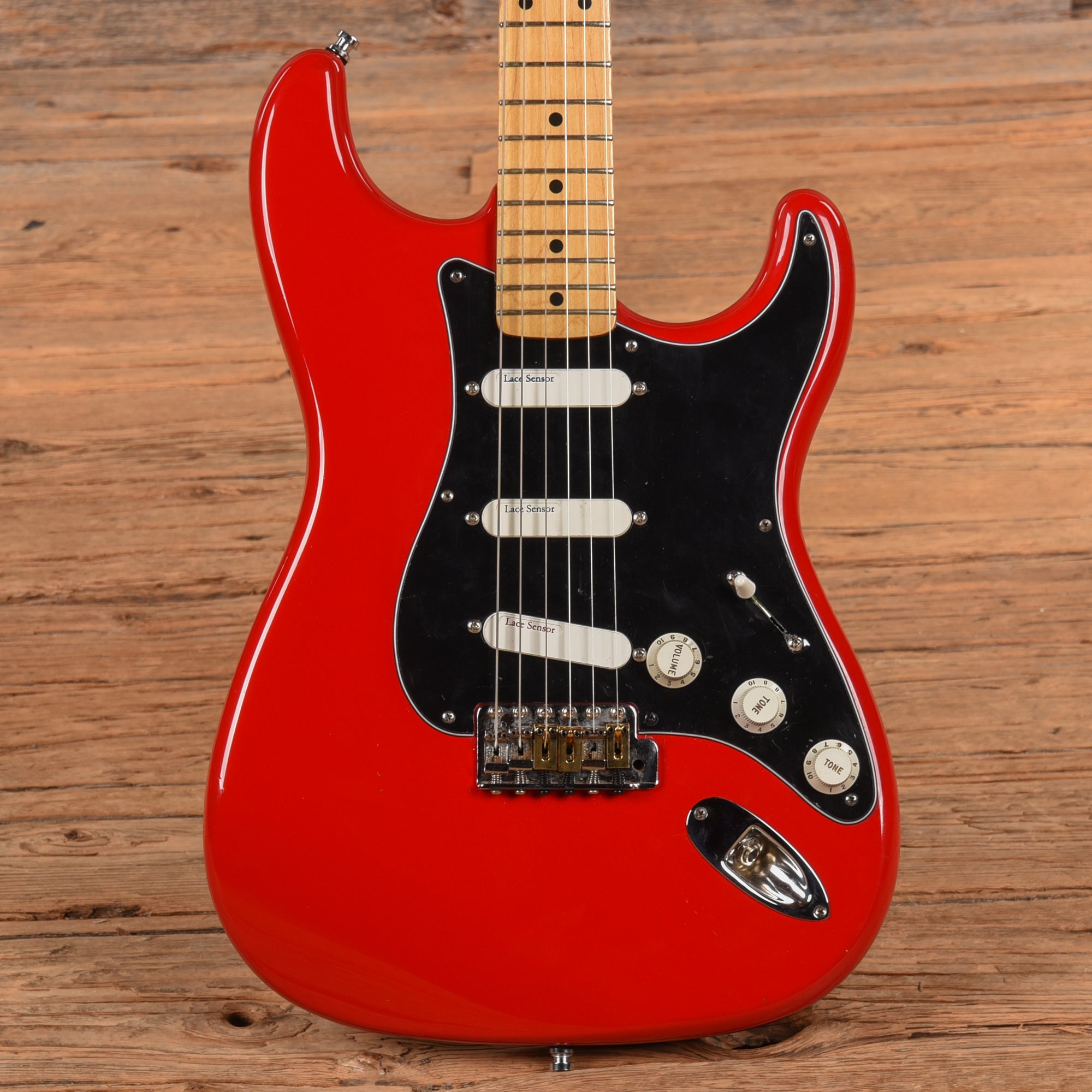 Fender ST-357V Stratocaster Reissue MIJ Razz Berry – Chicago Music Exchange