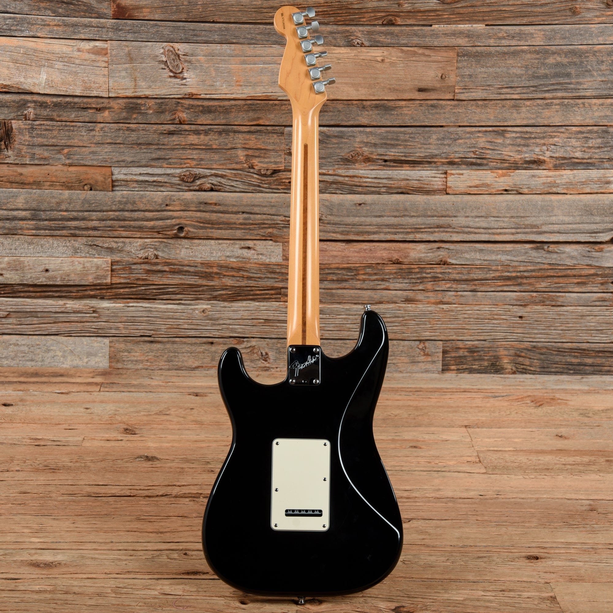 Fender Strat Plus Black 1997 – Chicago Music Exchange