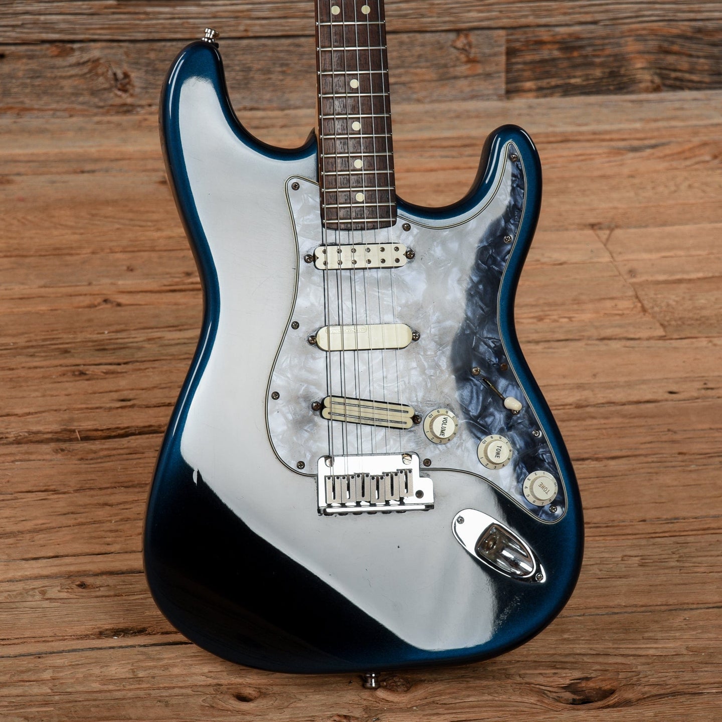 Fender Strat Plus Blue Frost 1994 – Chicago Music Exchange