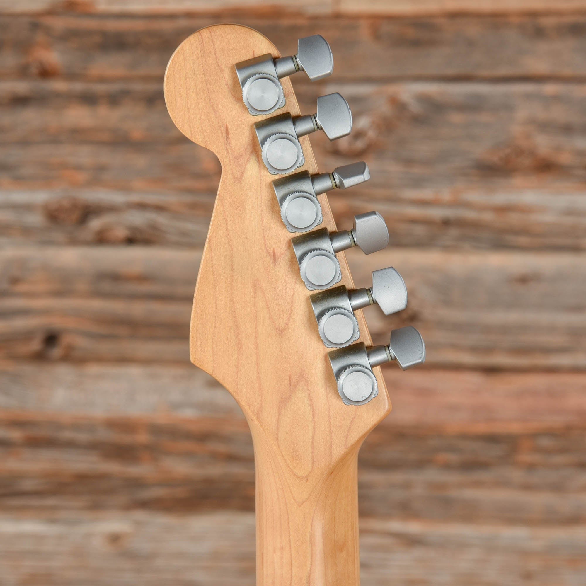 Fender Strat Plus Sunburst 1993 – Chicago Music Exchange