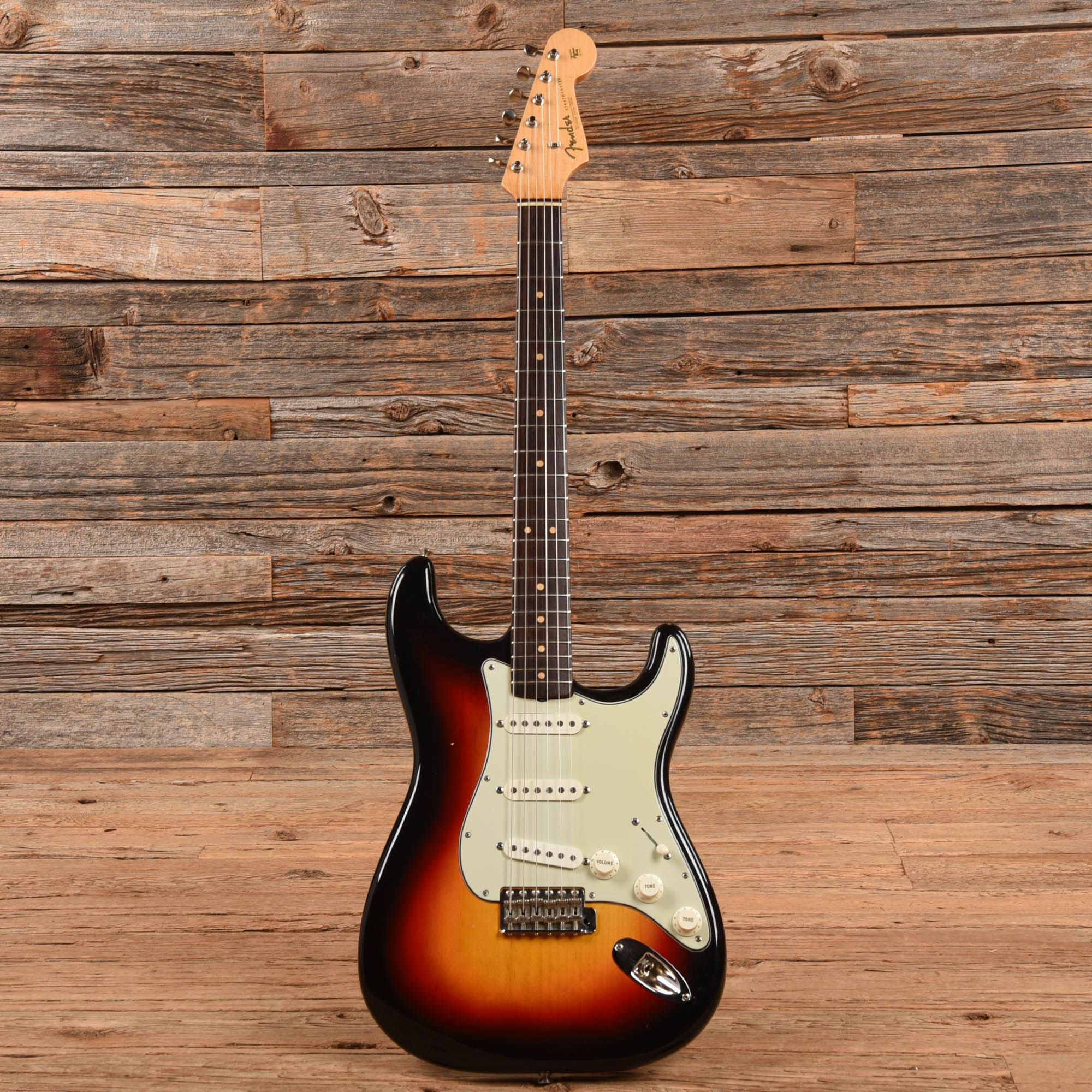 Fender Stratocaster Sunburst 1963 – Chicago Music Exchange