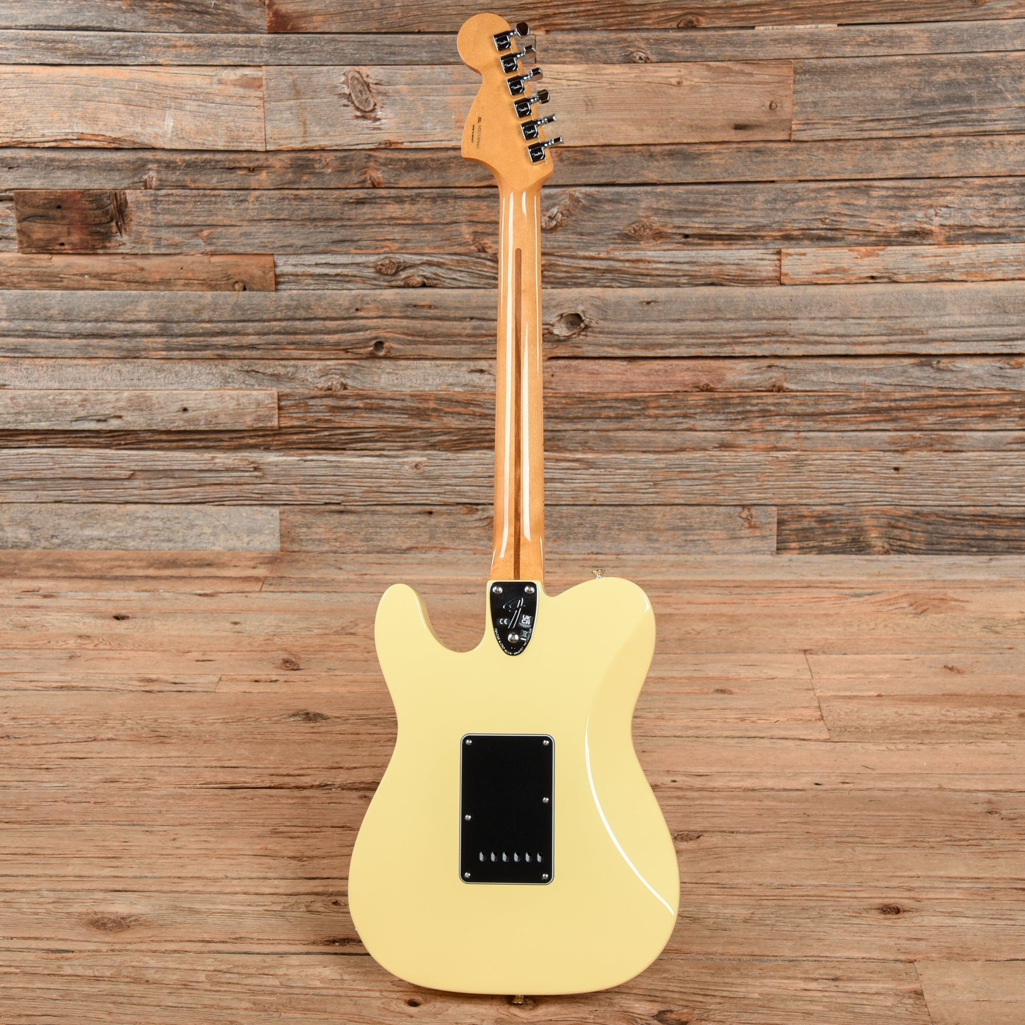 Fender Vintera II 70s Telecaster Deluxe with Tremolo Vintage White ...