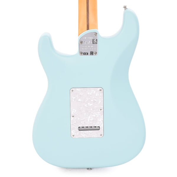 Fender Artist Limited Edition Cory Wong Stratocaster Satin Daphne Blue ...