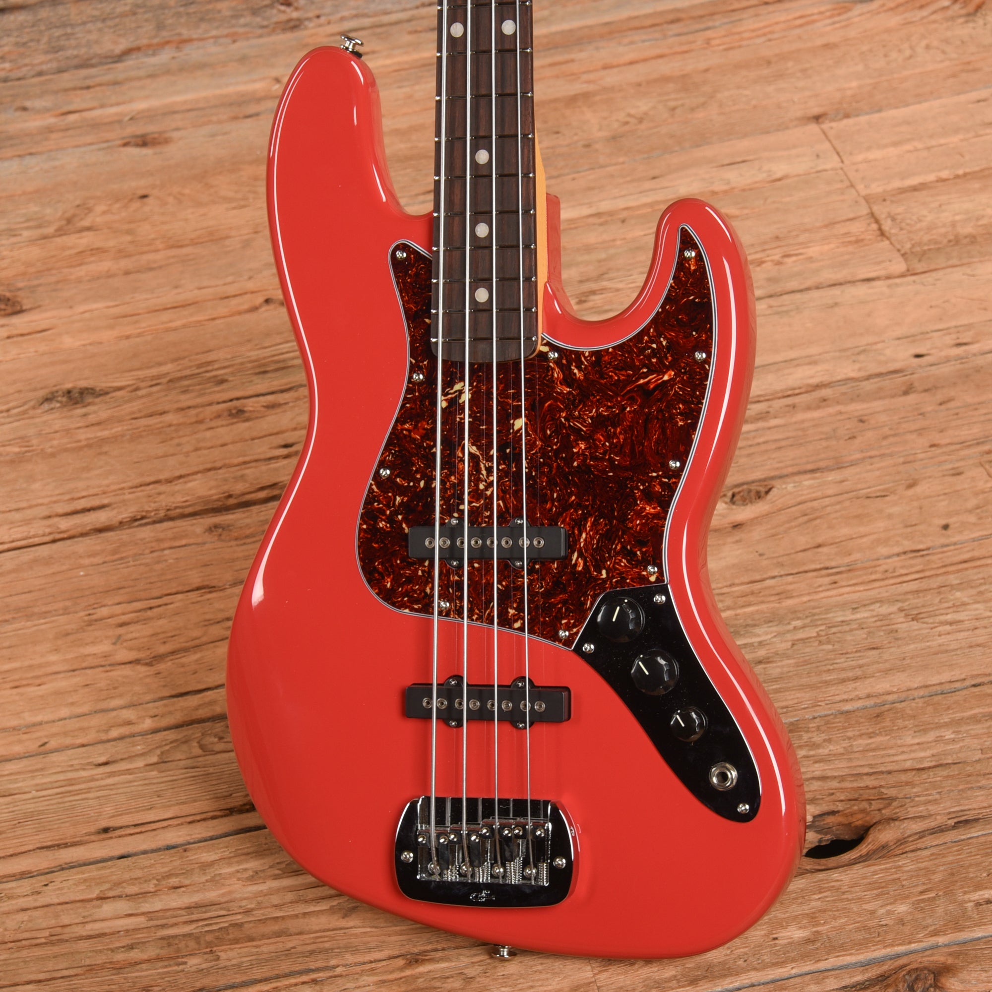 G&L JB Fullerton Deluxe Fullerton Red 2024 – Chicago Music Exchange