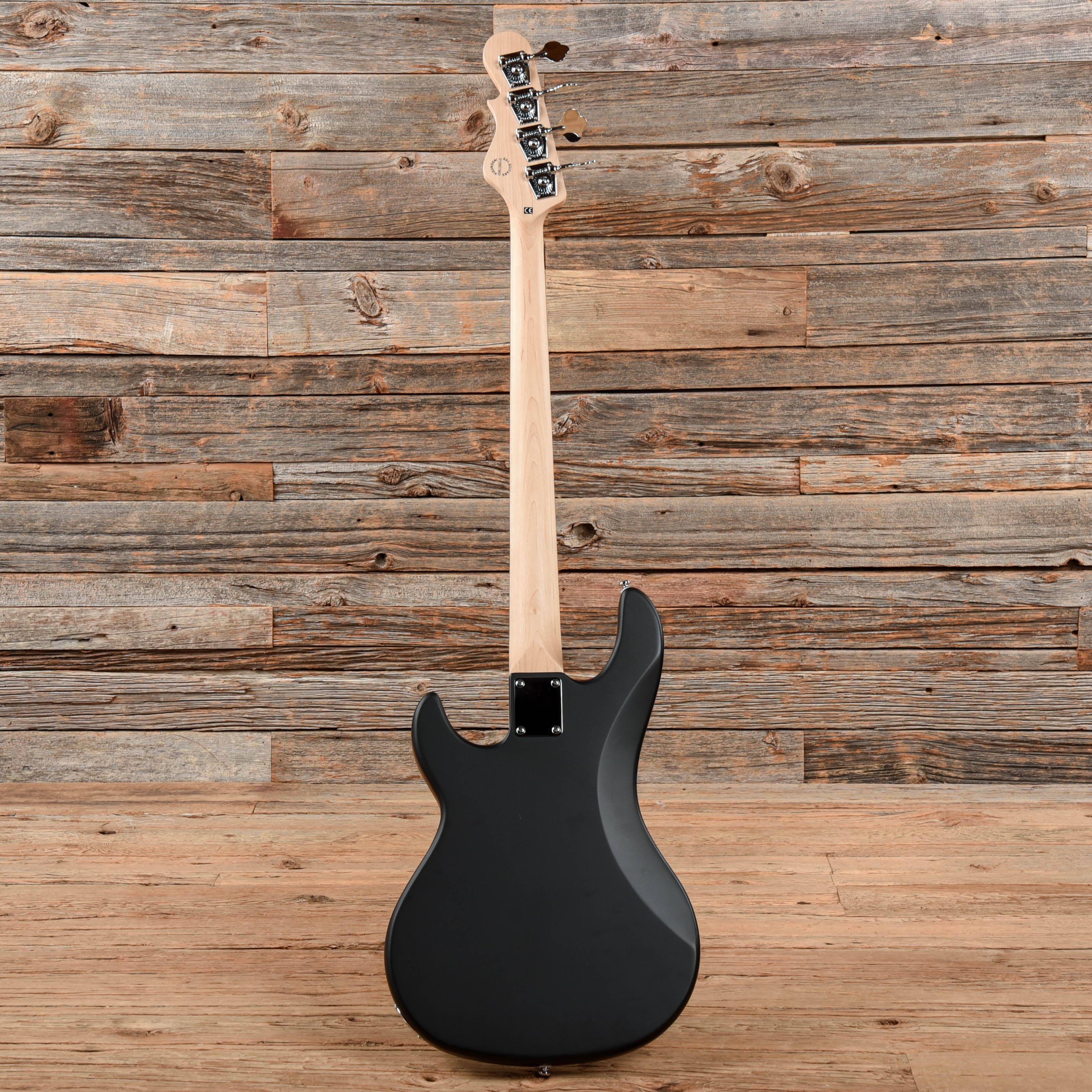 G&L Tribute Series Kiloton Black 2021 – Chicago Music Exchange