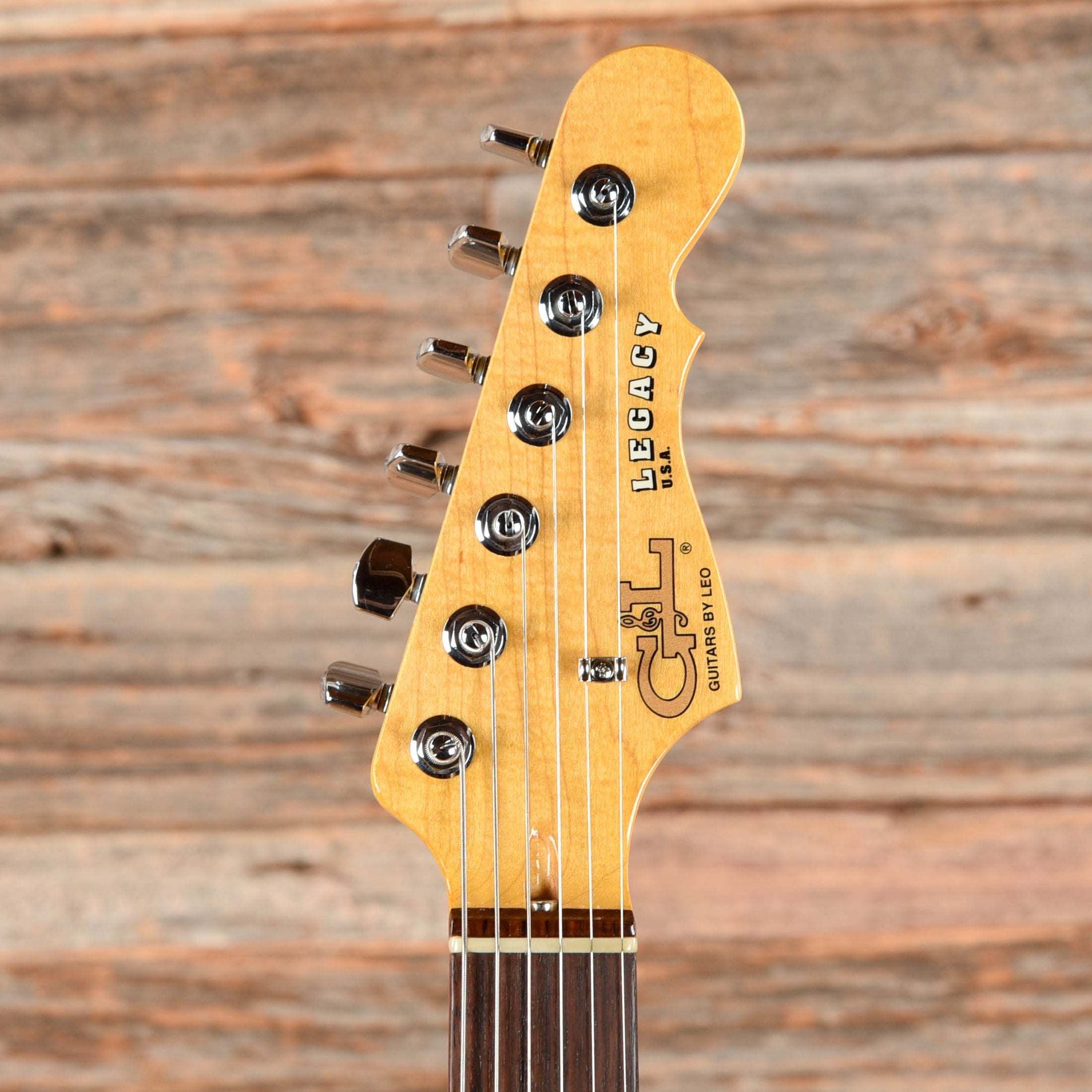G&L Legacy Vintage White – Chicago Music Exchange