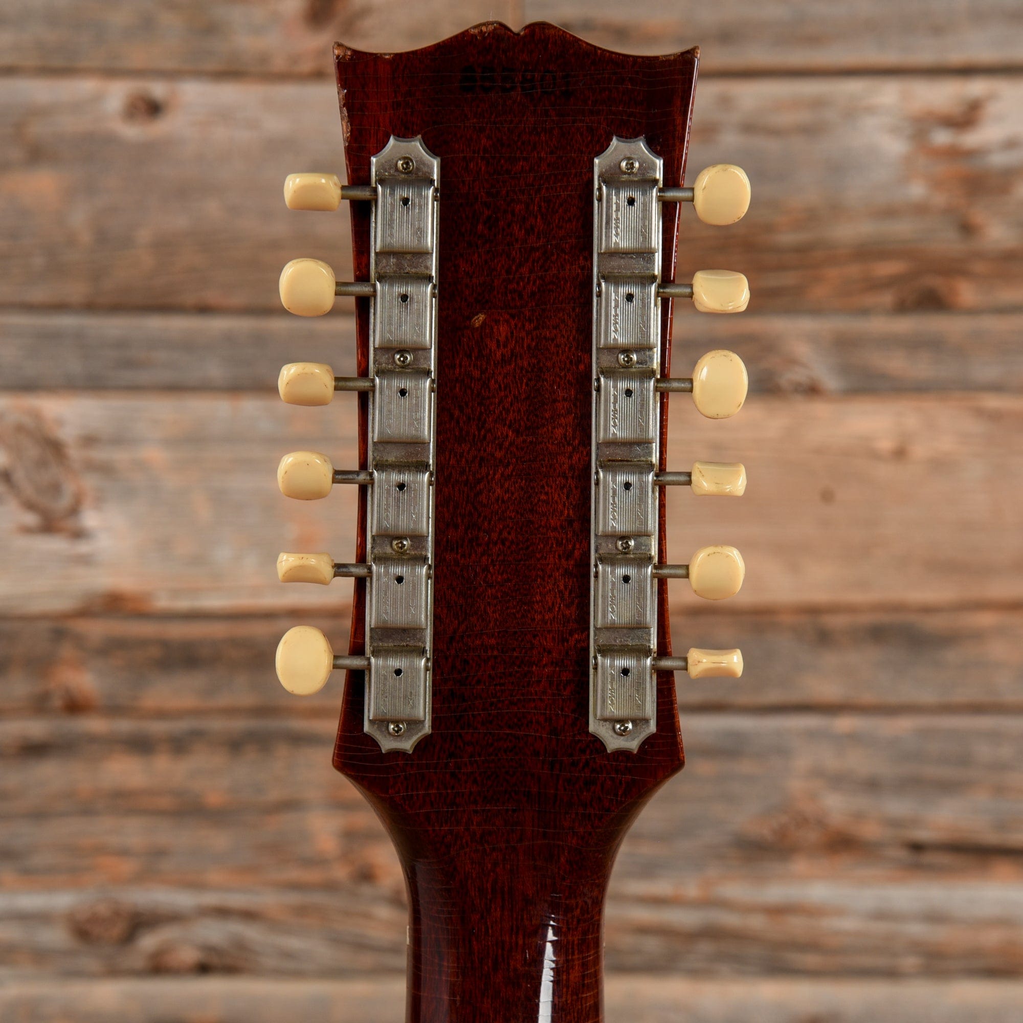 Gibson B-25-12 Sunburst 1967 – Chicago Music Exchange