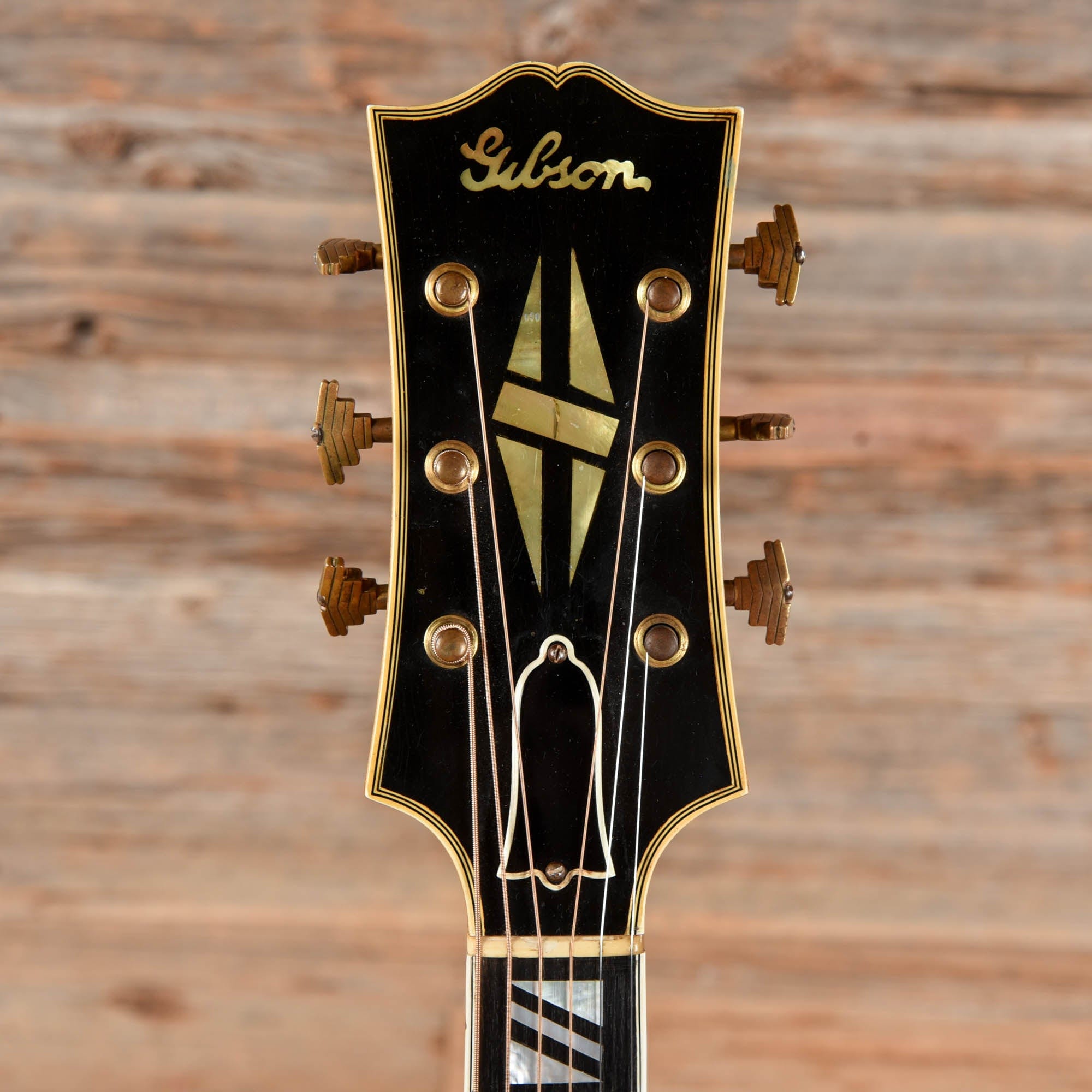 Gibson Super 400 N Natural 1939 – Chicago Music Exchange