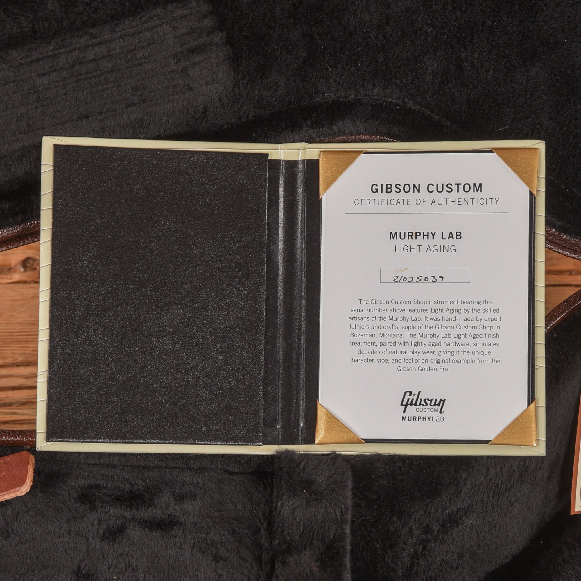 Gibson Murphy Lab Banner J-45 Sunburst 2025 – Chicago Music Exchange