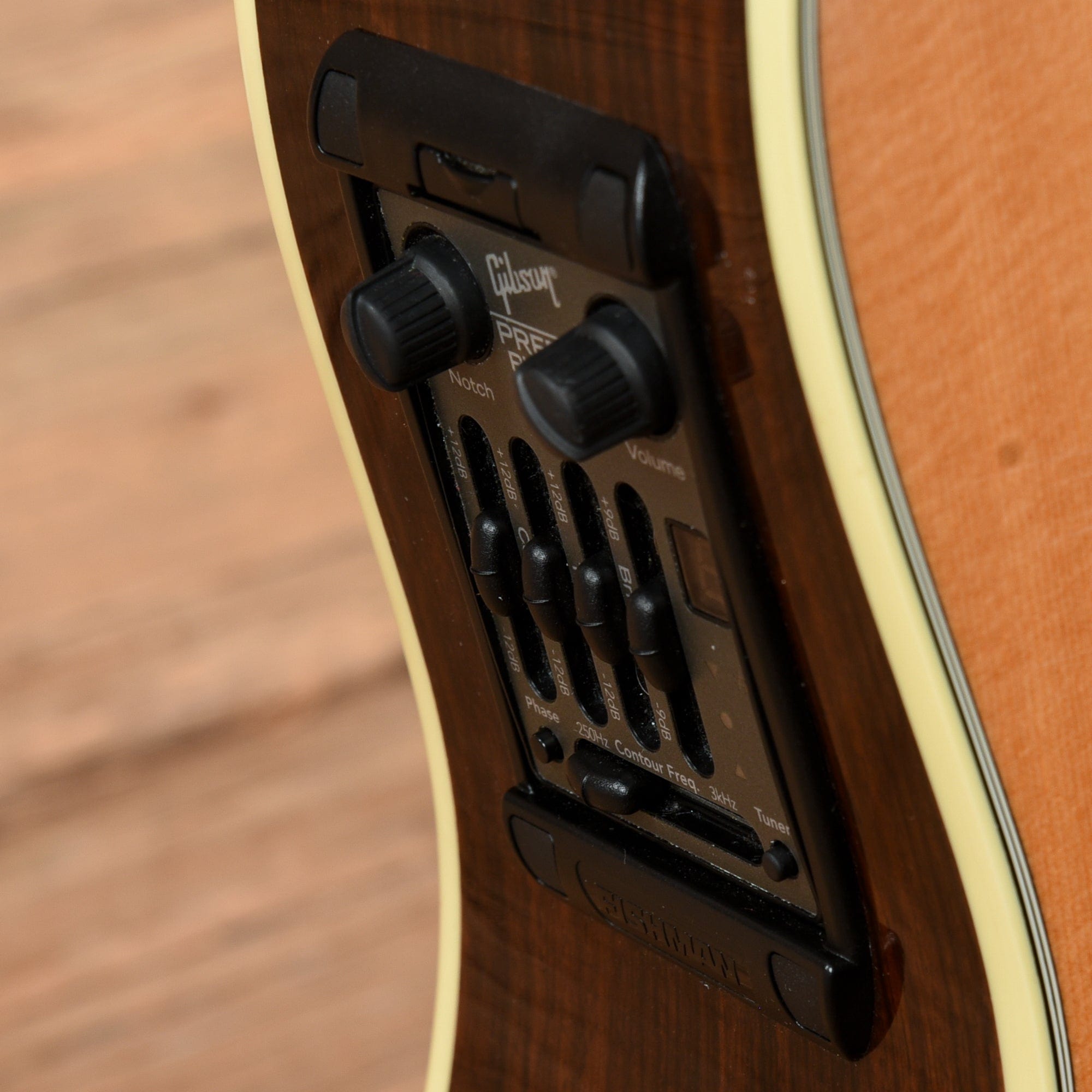 Gibson Songwriter Deluxe Studio EC Natural 2016 – Chicago Music Exchange