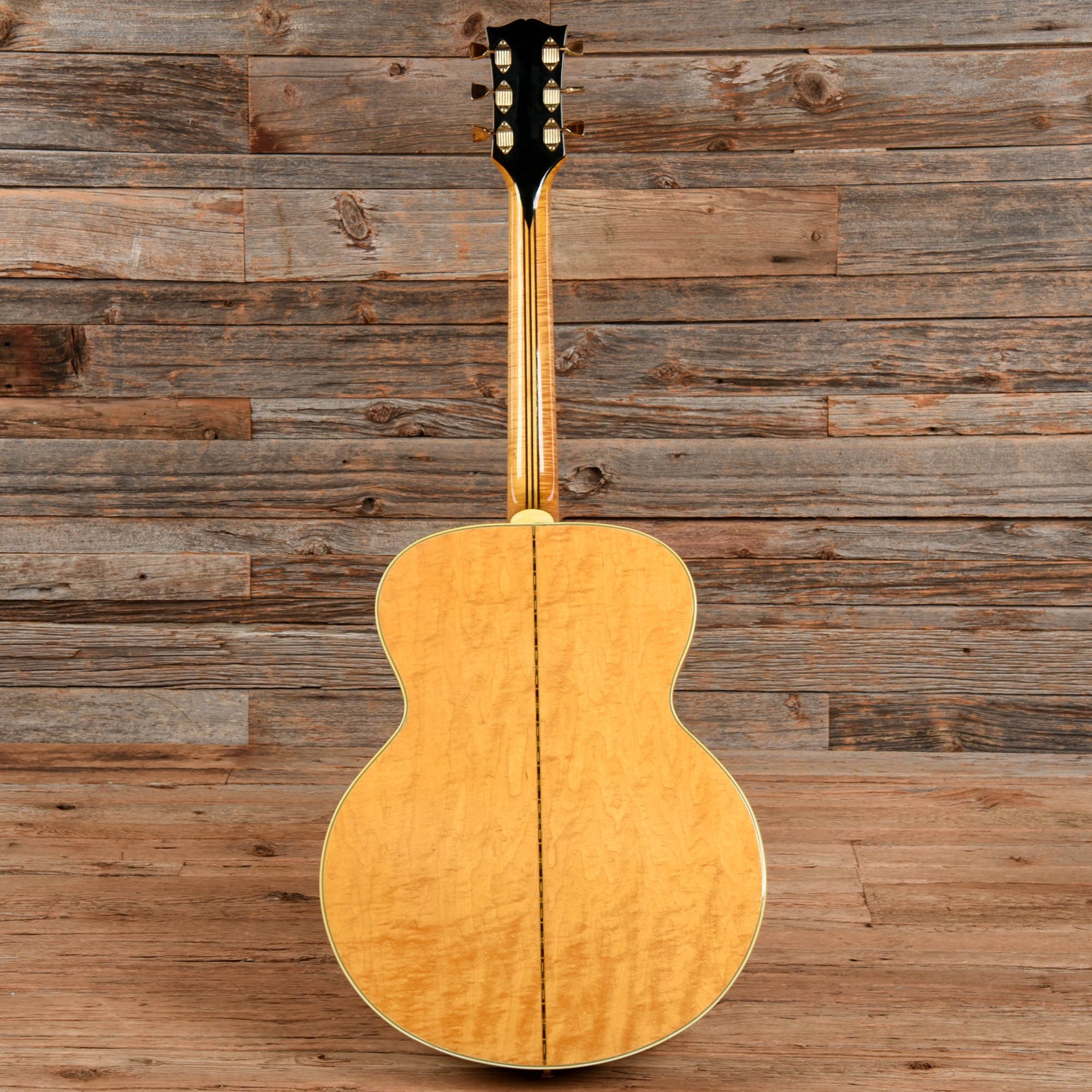 Gibson J-200 Natural 1969 – Chicago Music Exchange