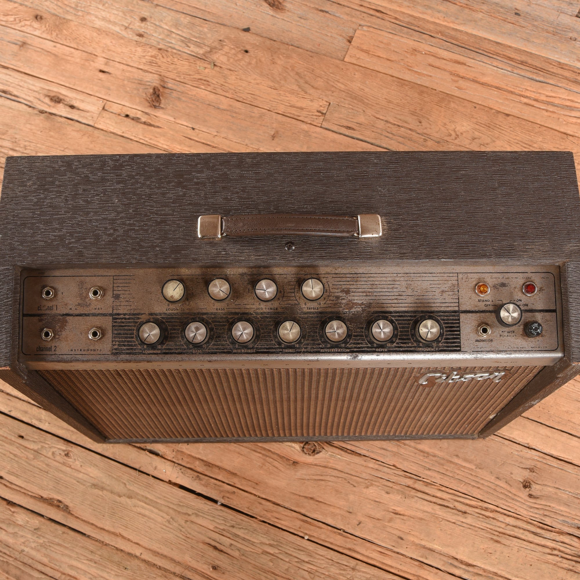 Gibson GA-30RVT Invader 25-Watt 12"/10" Guitar Combo 1960s – Chicago ...