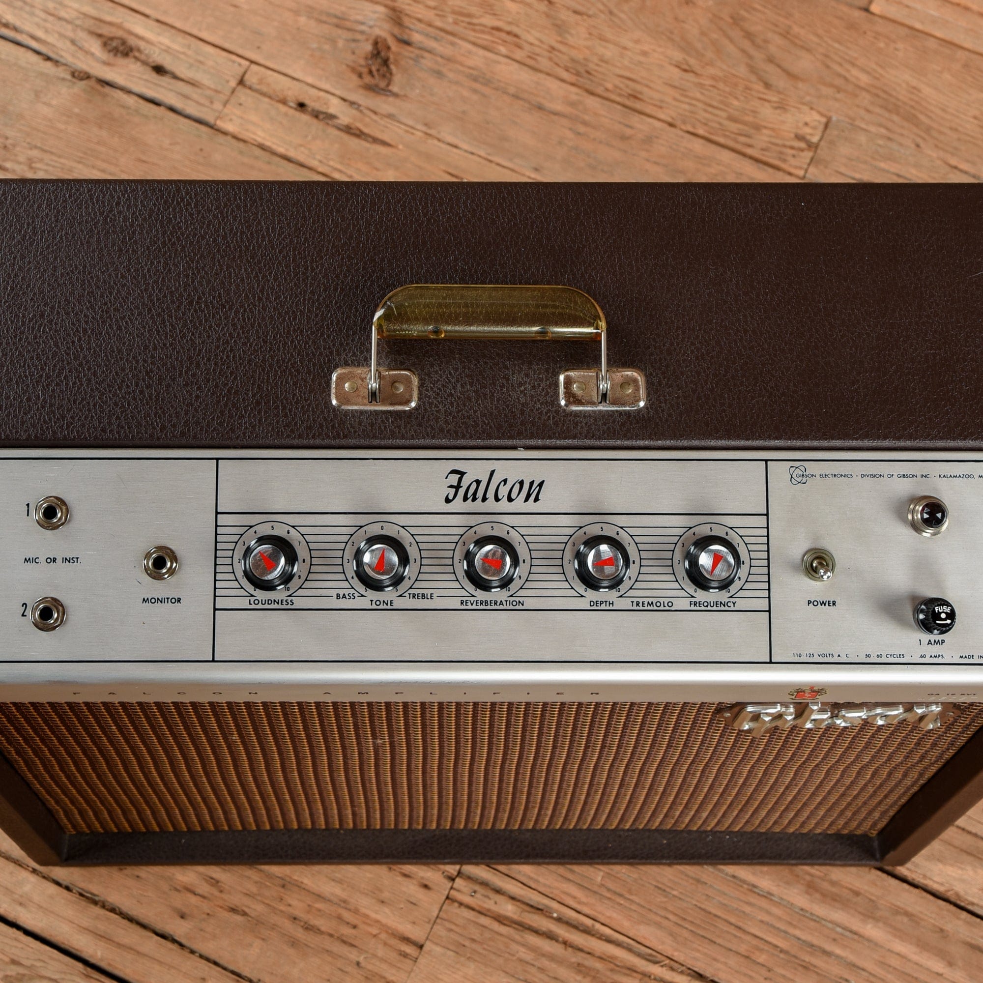 Gibson Falcon – Chicago Music Exchange