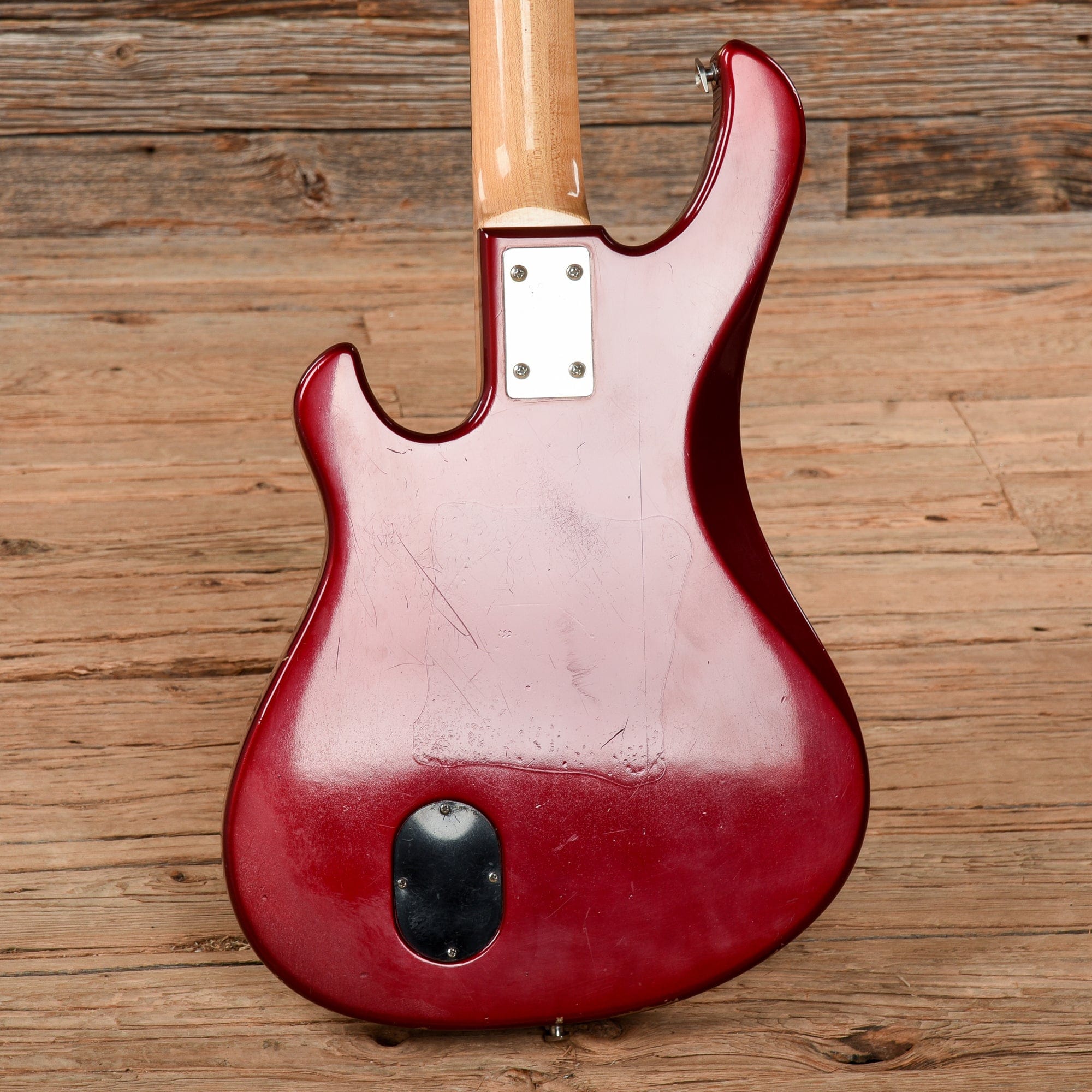 Gibson Victory Bass Red 1981 – Chicago Music Exchange