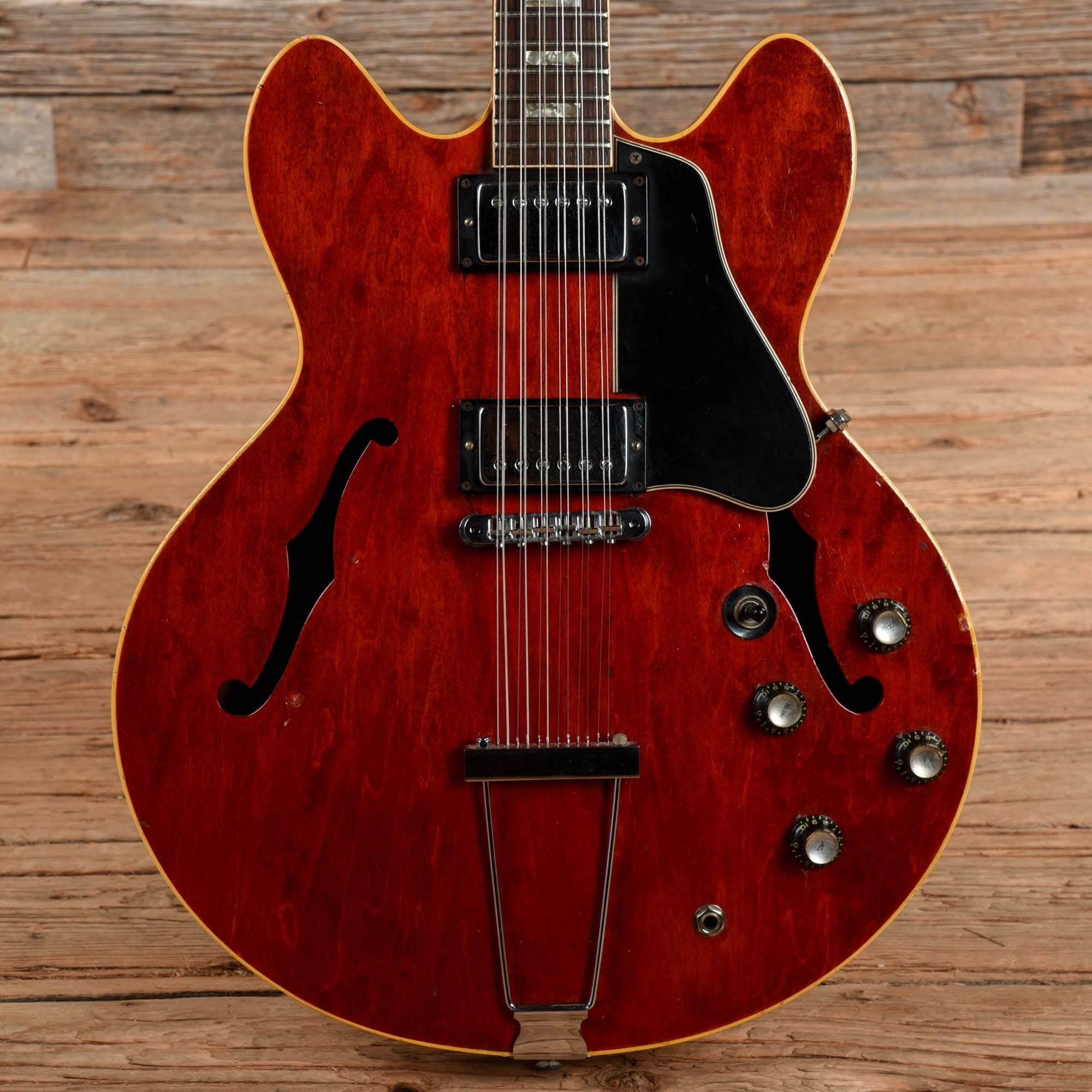 Gibson ES-335 12 String Cherry 1968 – Chicago Music Exchange