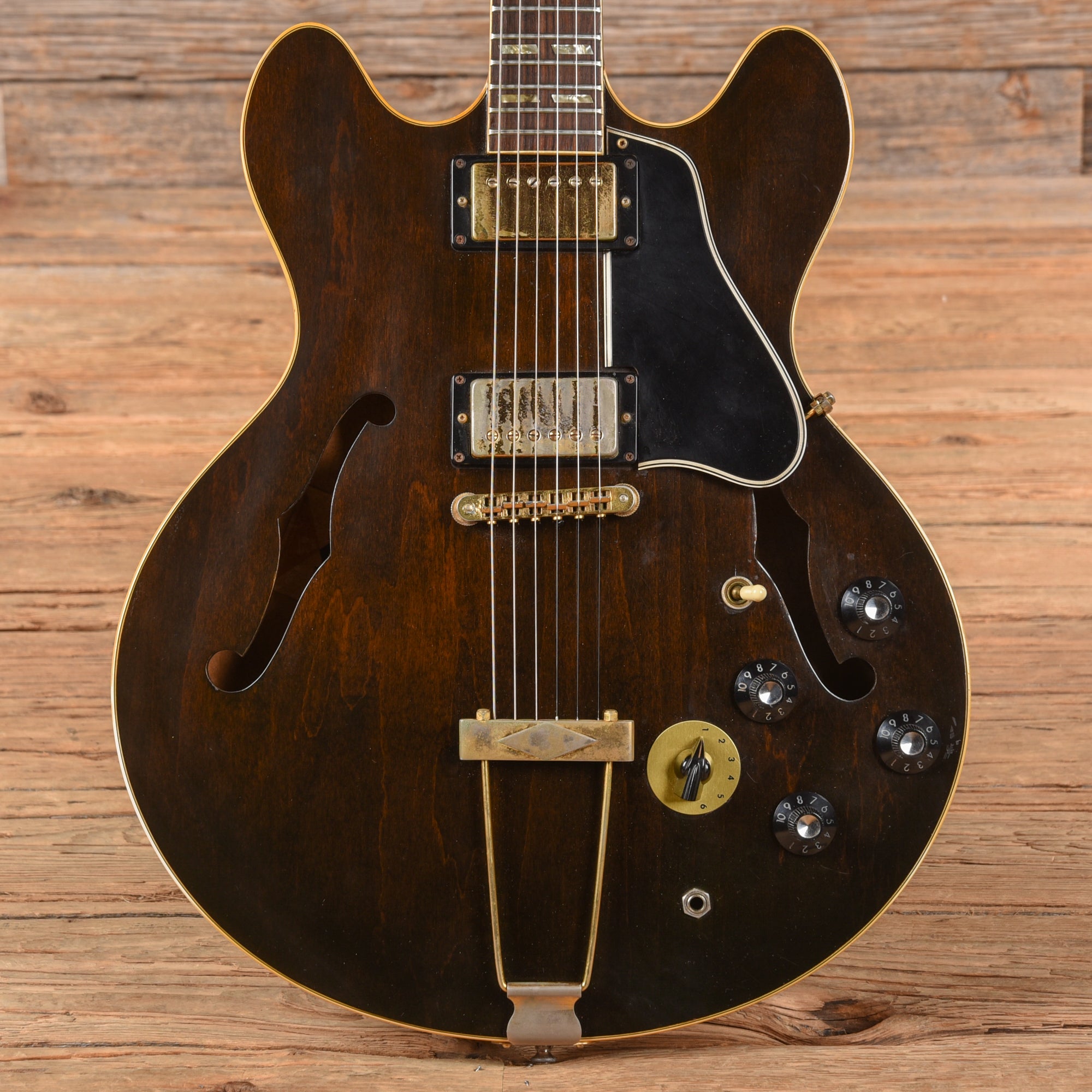 Gibson ES-345 Walnut 1977 – Chicago Music Exchange