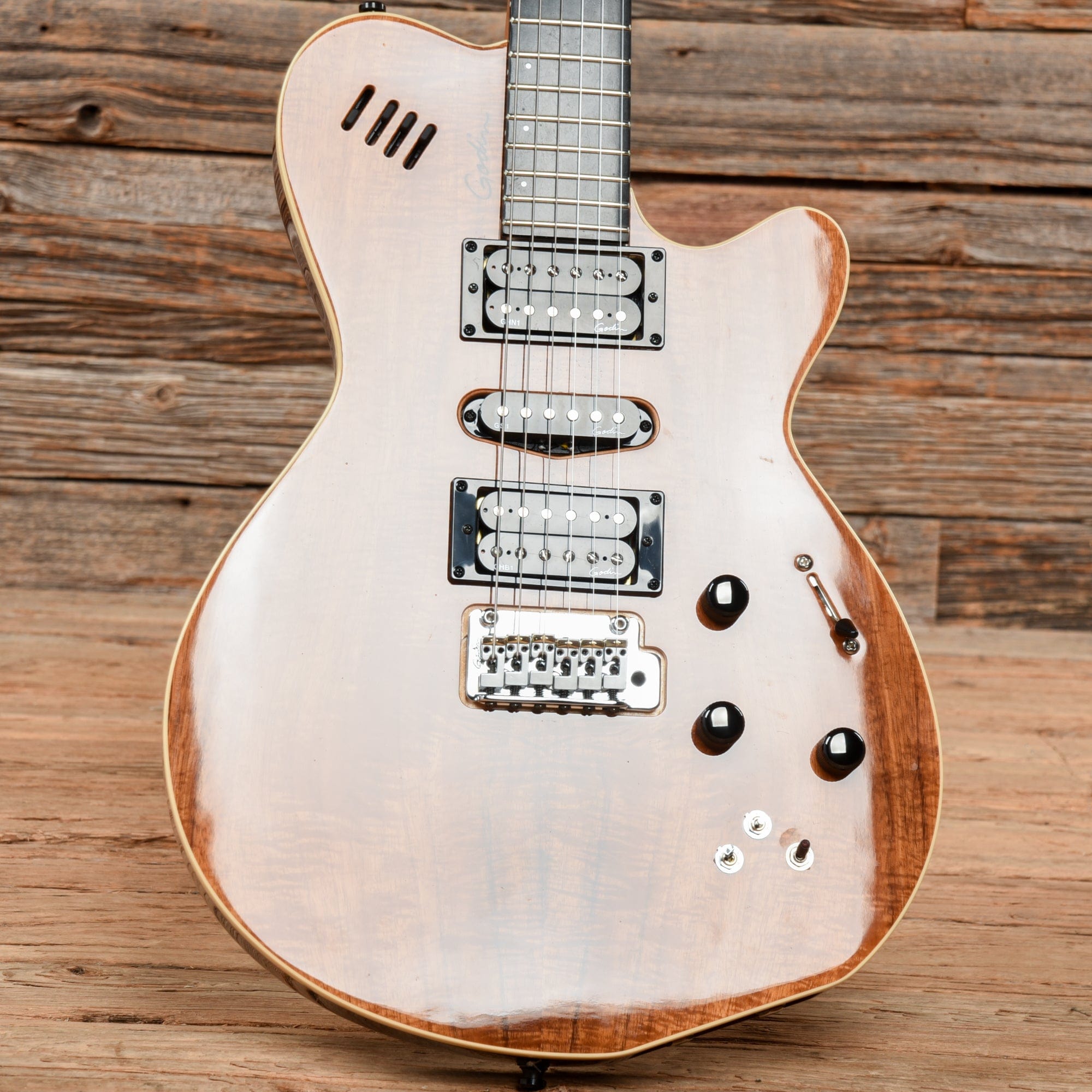 Godin xtSA Koa Extreme HG Natural 2021 – Chicago Music Exchange