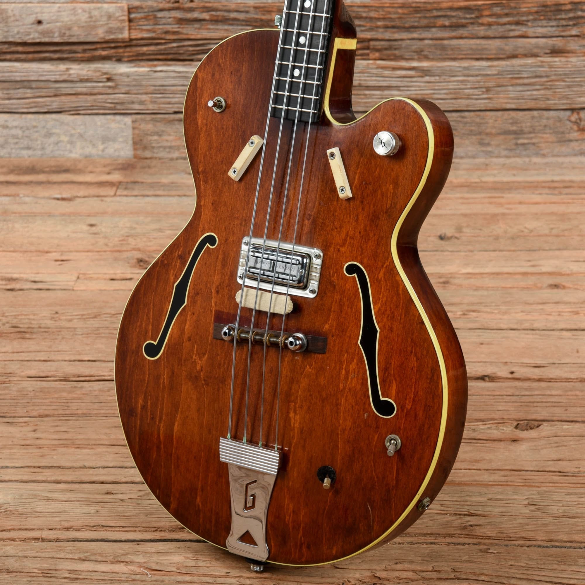 Gretsch 6071 Monkees Bass Walnut 1968 – Chicago Music Exchange