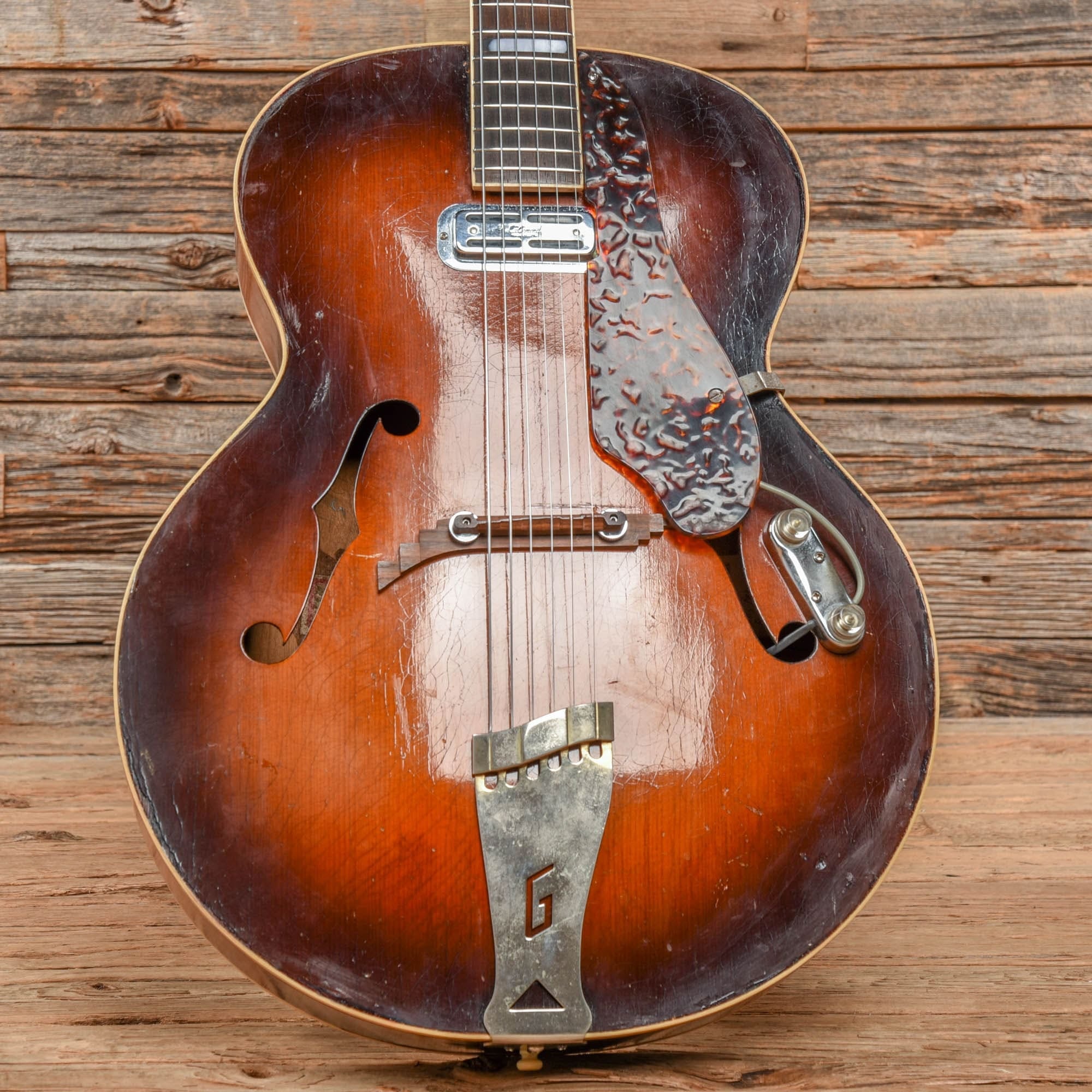 Gretsch Synchromatic 100 Sunburst 1953 – Chicago Music Exchange