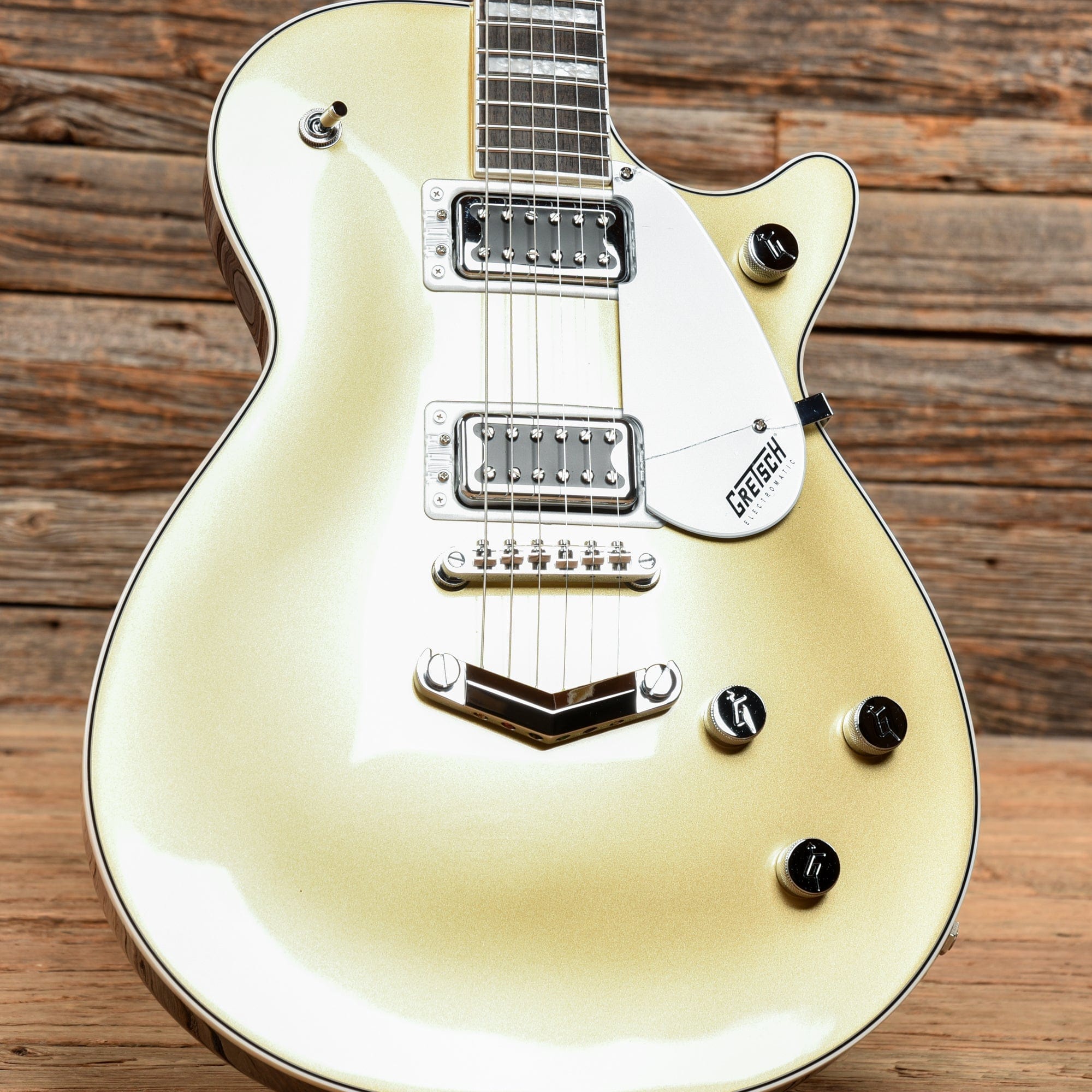 Gretsch G5220 Electromatic Jet Gold 2022 – Chicago Music Exchange