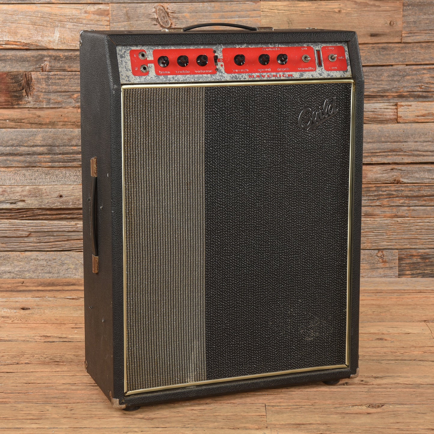Guild Maverick 2x10" Bass Combo Amp 1970s – Chicago Music Exchange