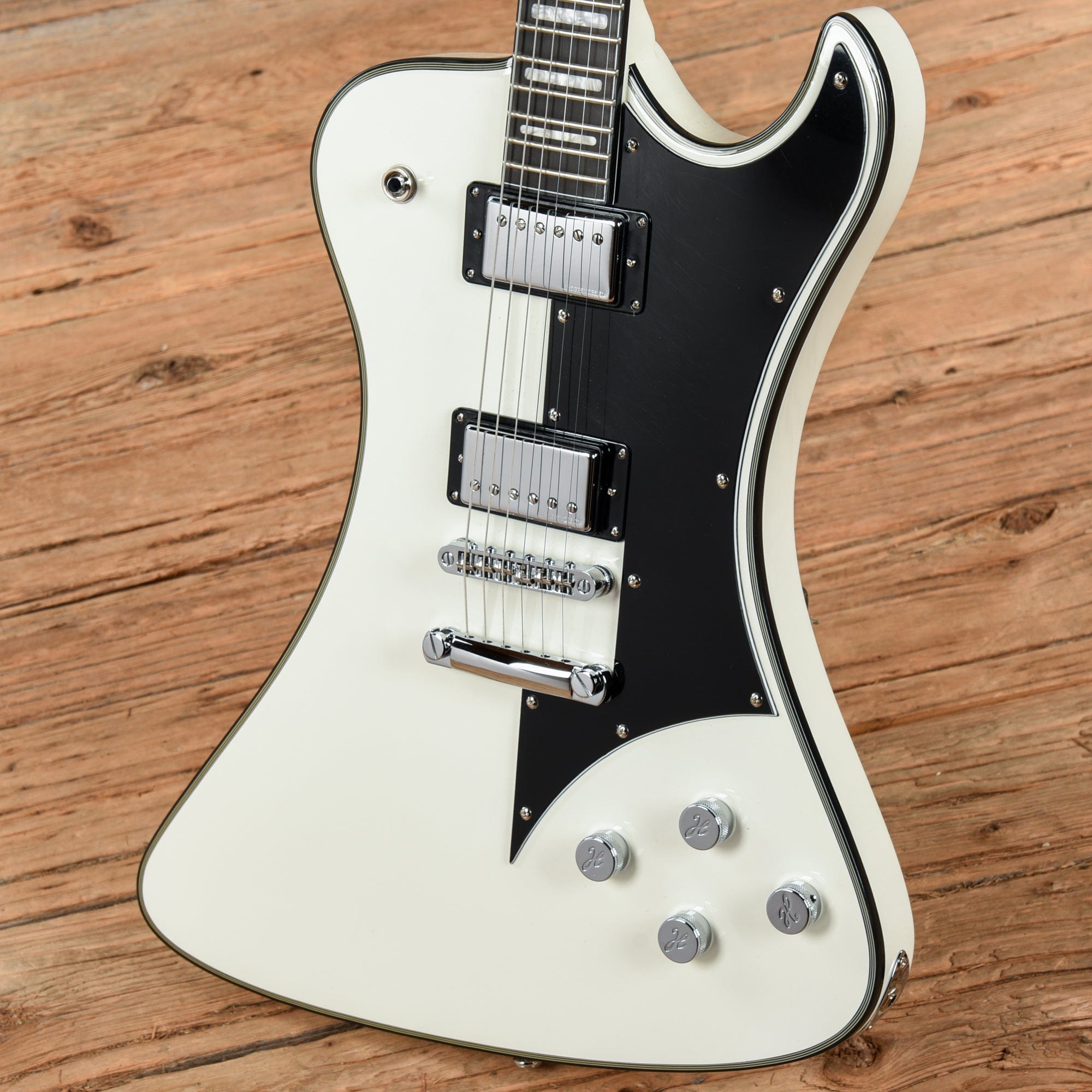 Hagstrom Fantomen White 2019 – Chicago Music Exchange