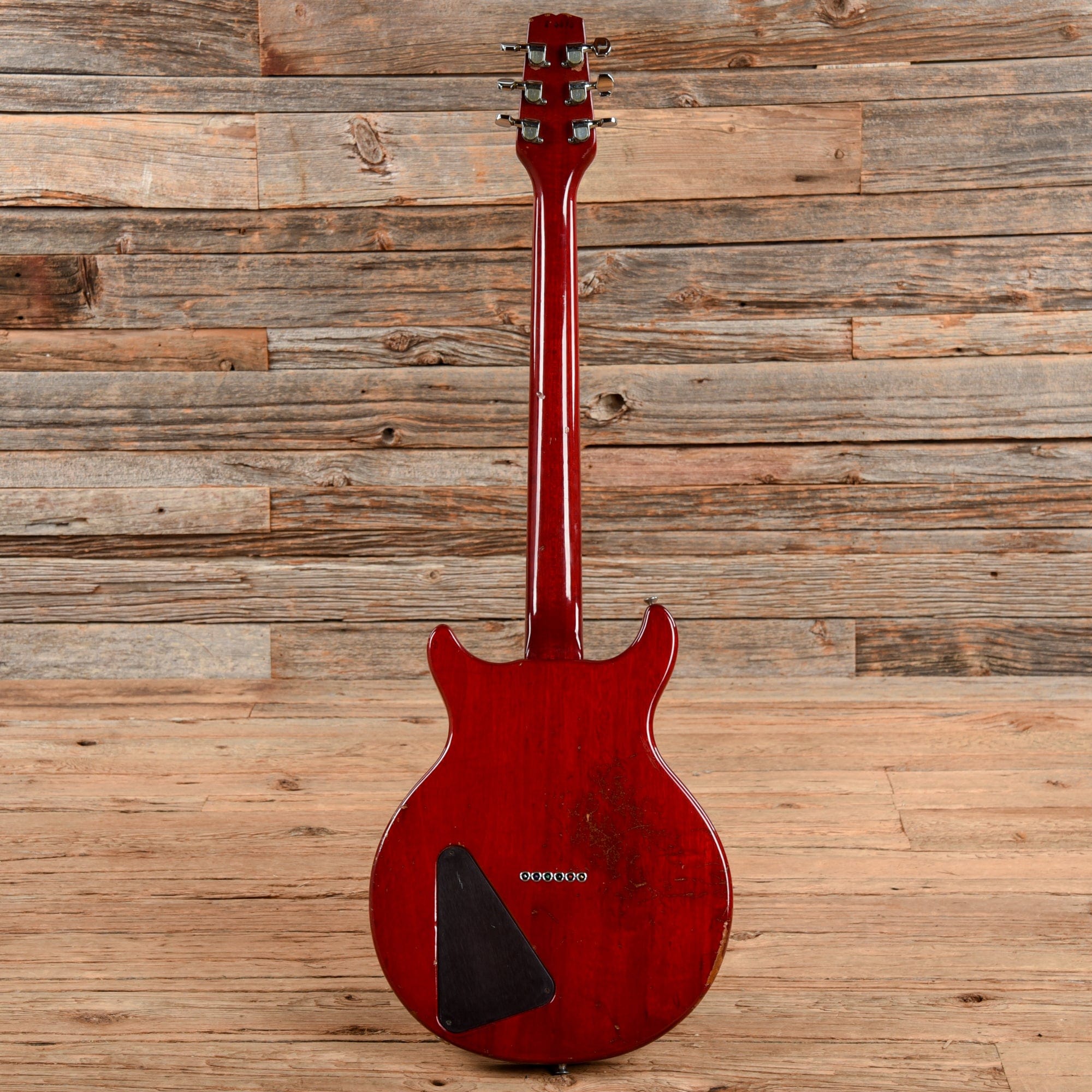 Hamer Special Cherry 1982 – Chicago Music Exchange
