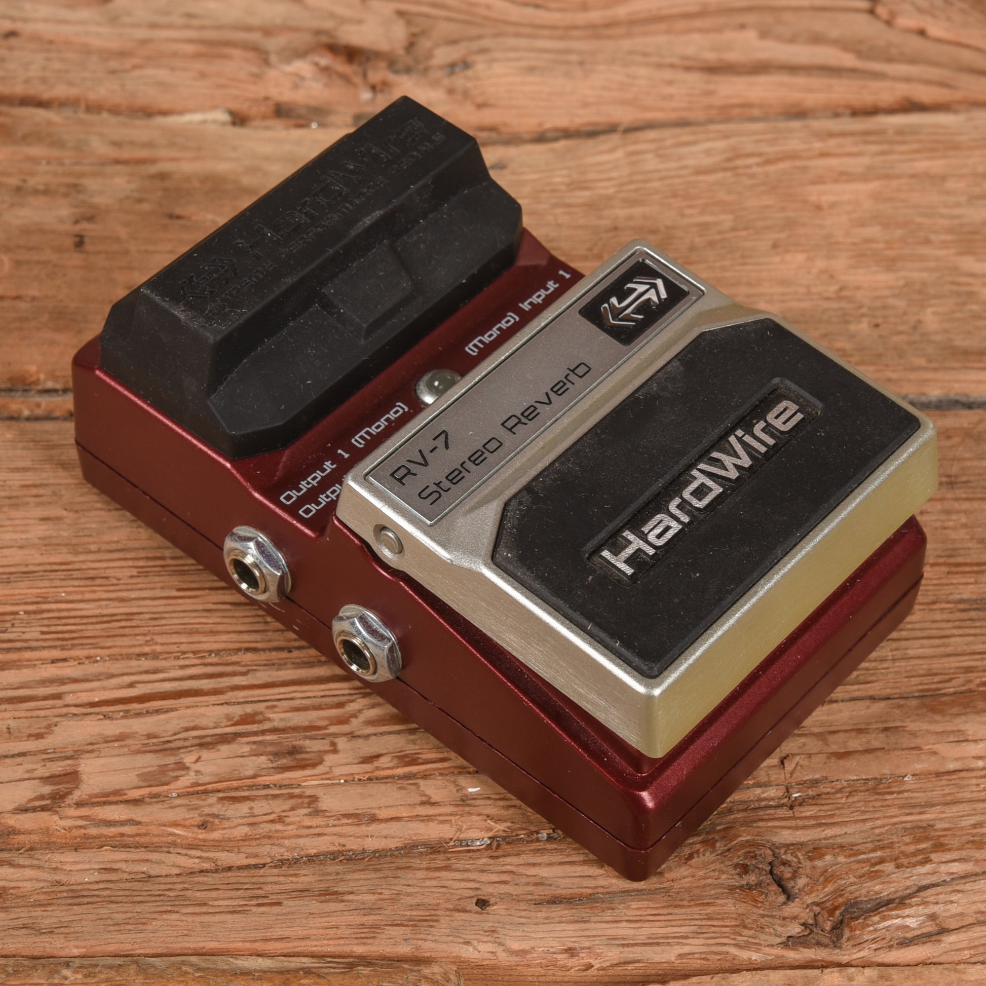 Hardwire RV-7 Stereo Reverb – Chicago Music Exchange