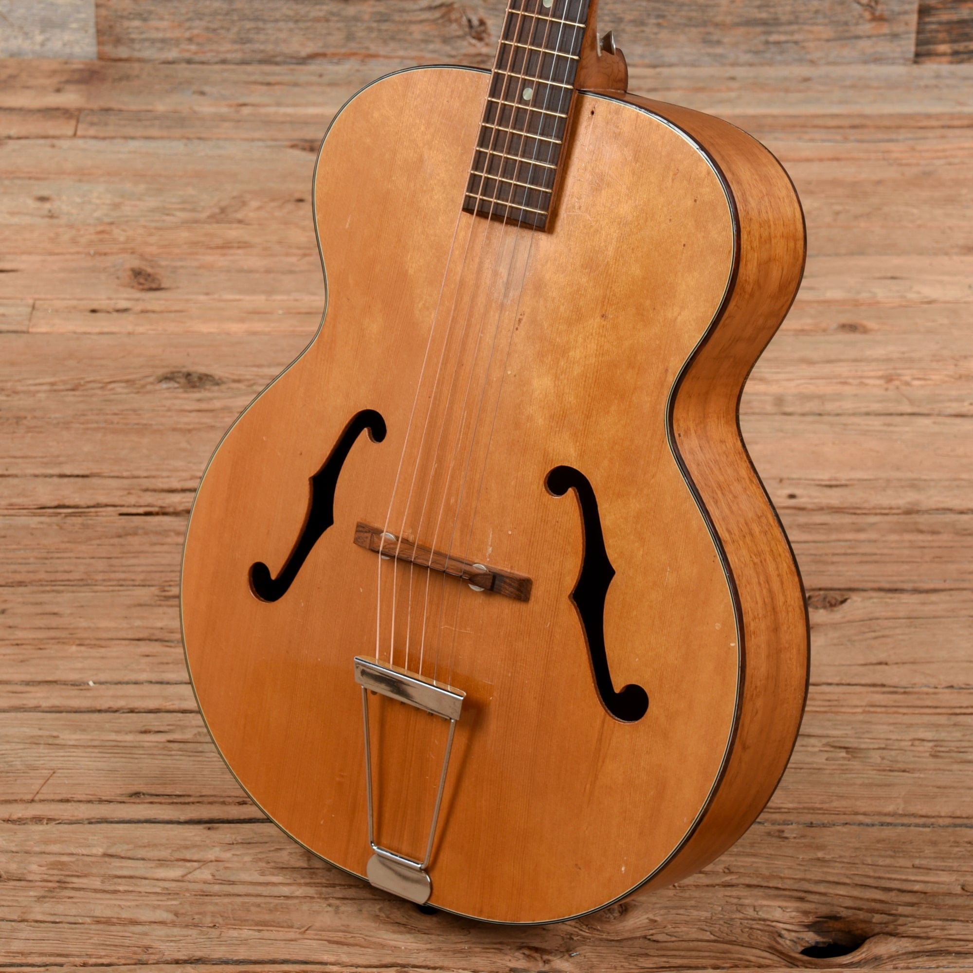 Harmony Patrician Archtop Natural 1950s – Chicago Music Exchange