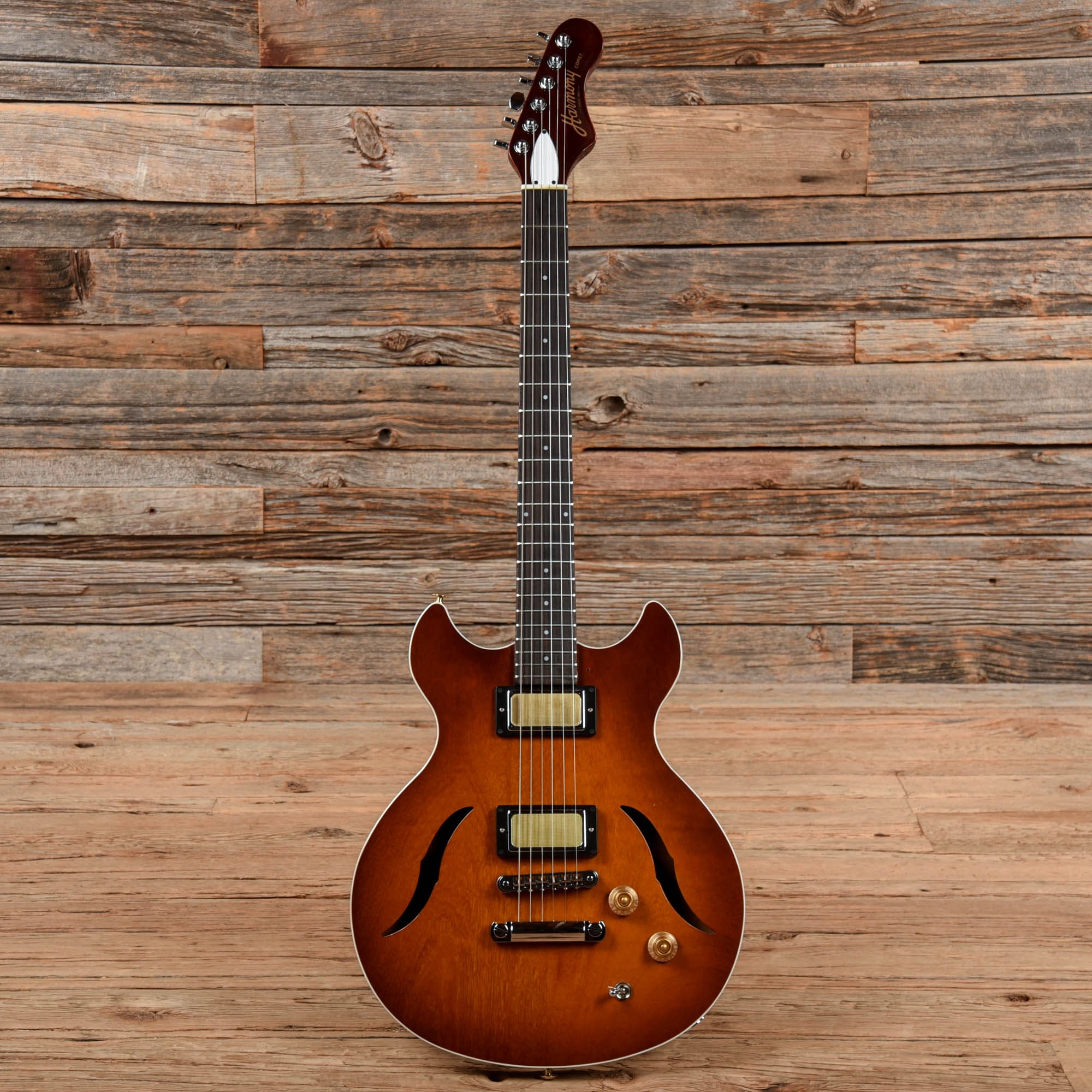Harmony Comet Sunburst 2022 – Chicago Music Exchange