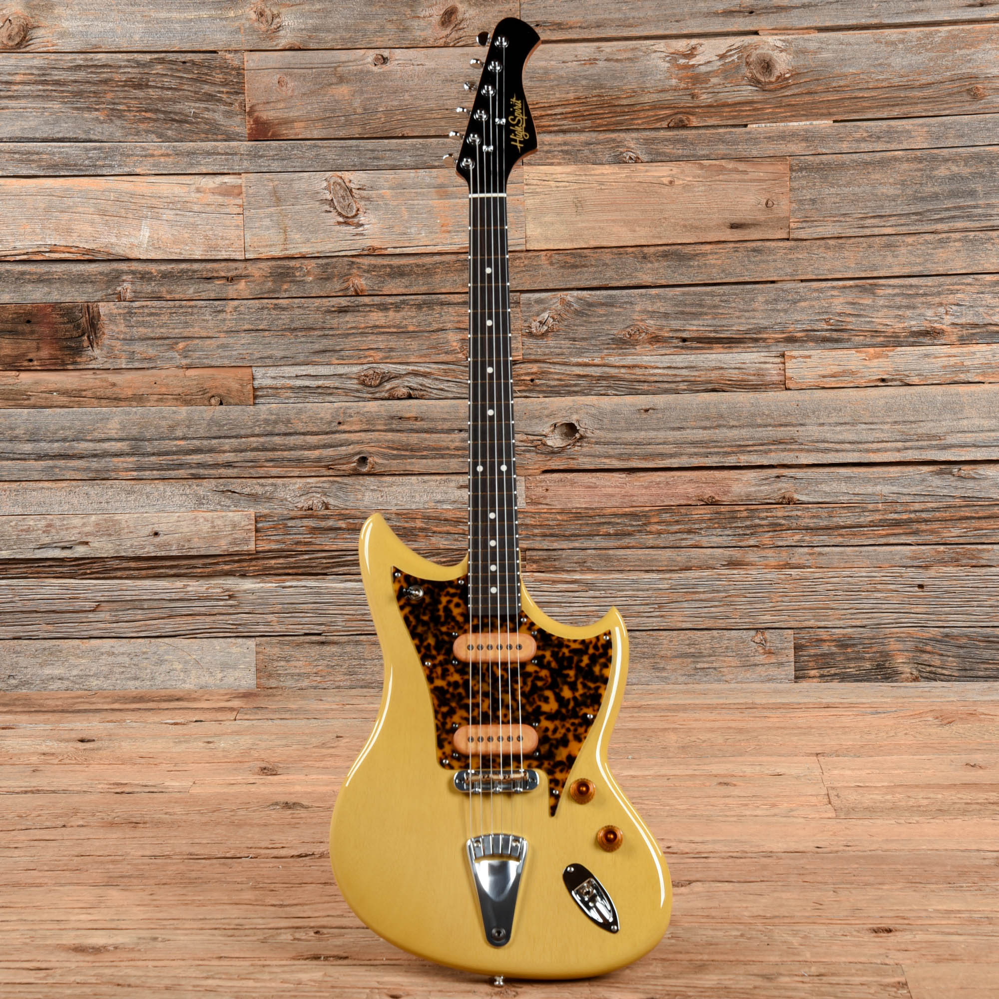 High Spirit Red Tail Hawk Blonde – Chicago Music Exchange