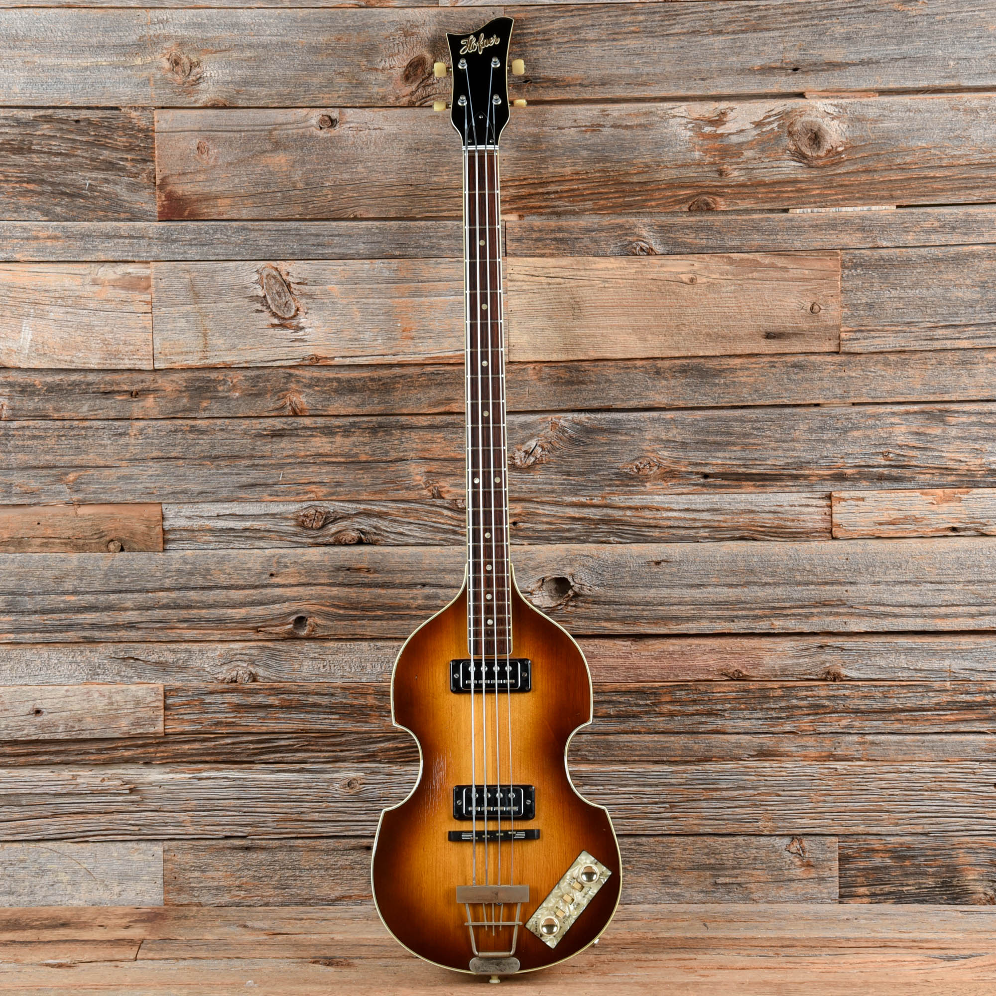 Hofner 500/1 Sunburst 1966 – Chicago Music Exchange