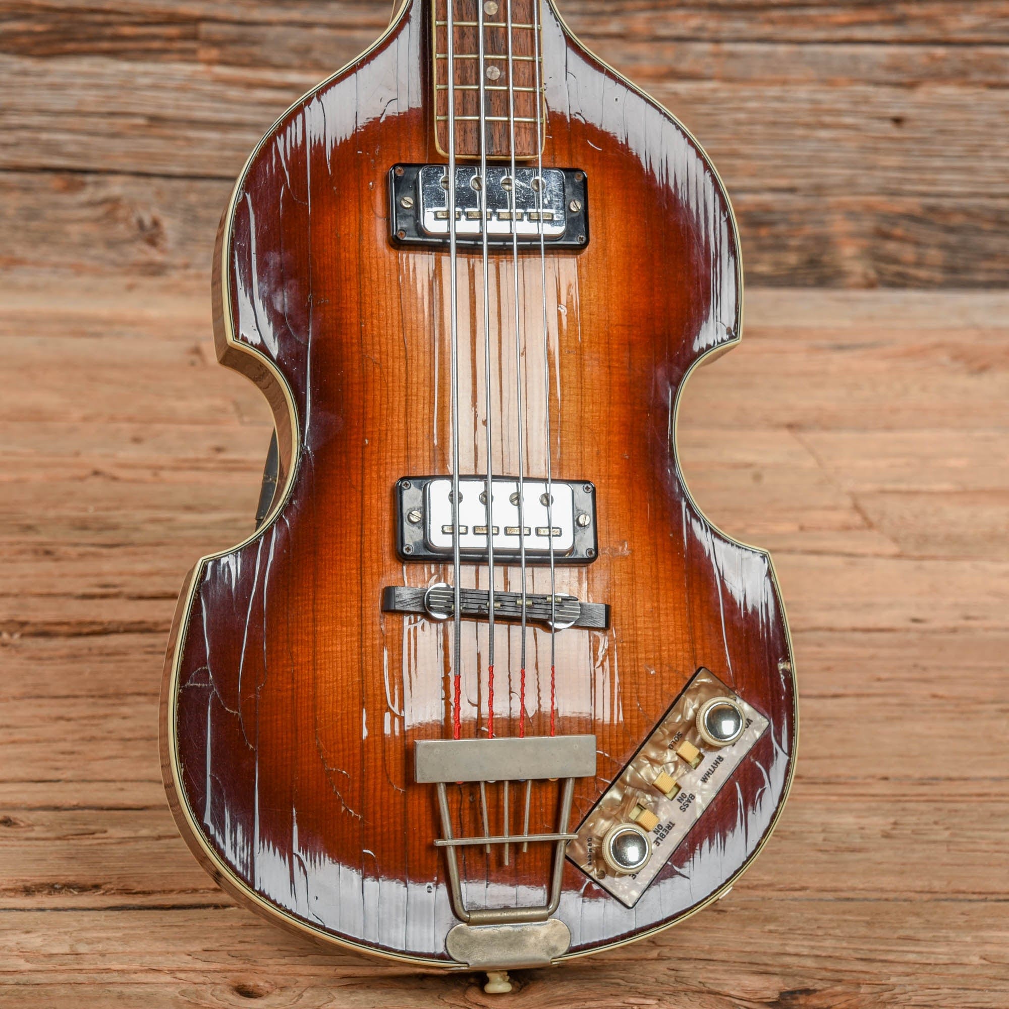 Hofner 500/1 Sunburst 1966 – Chicago Music Exchange