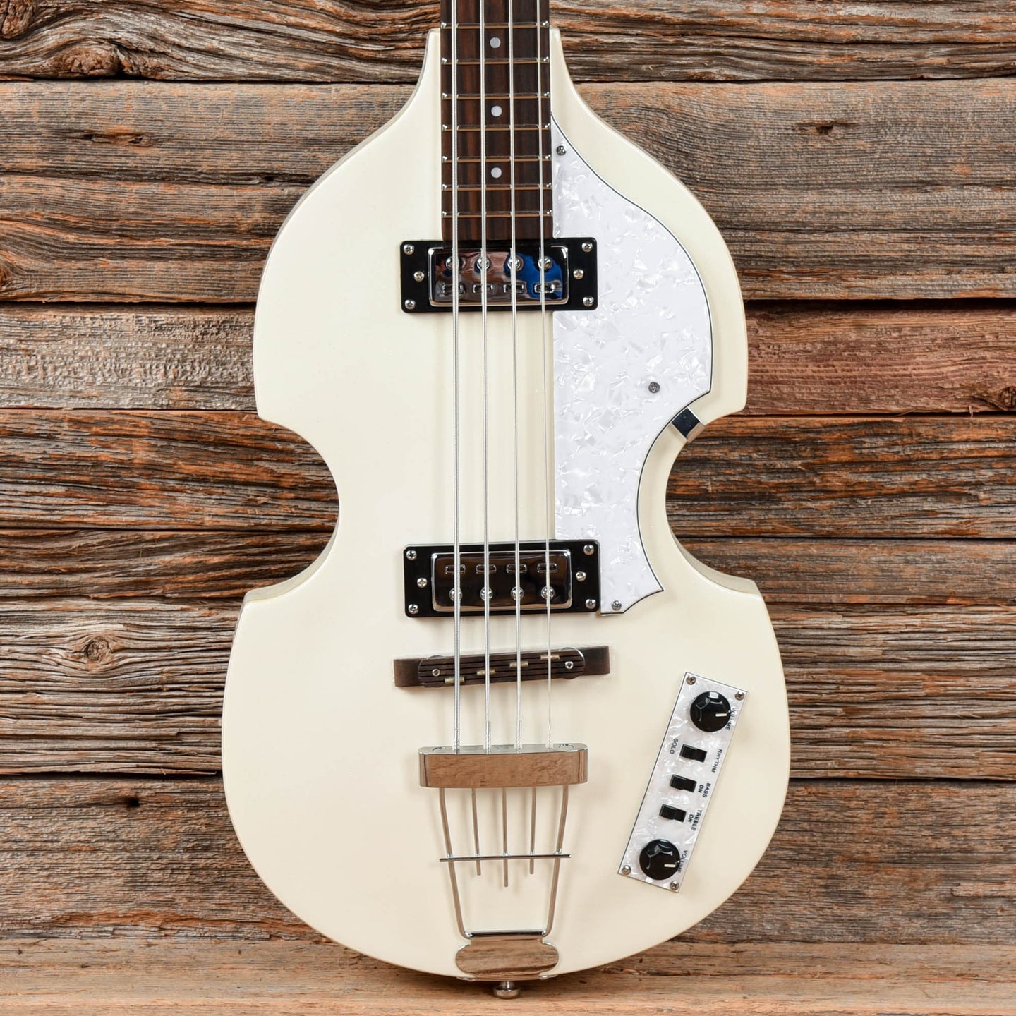 Hofner Ignition Pro Violin Bass Pearl White – Chicago Music Exchange