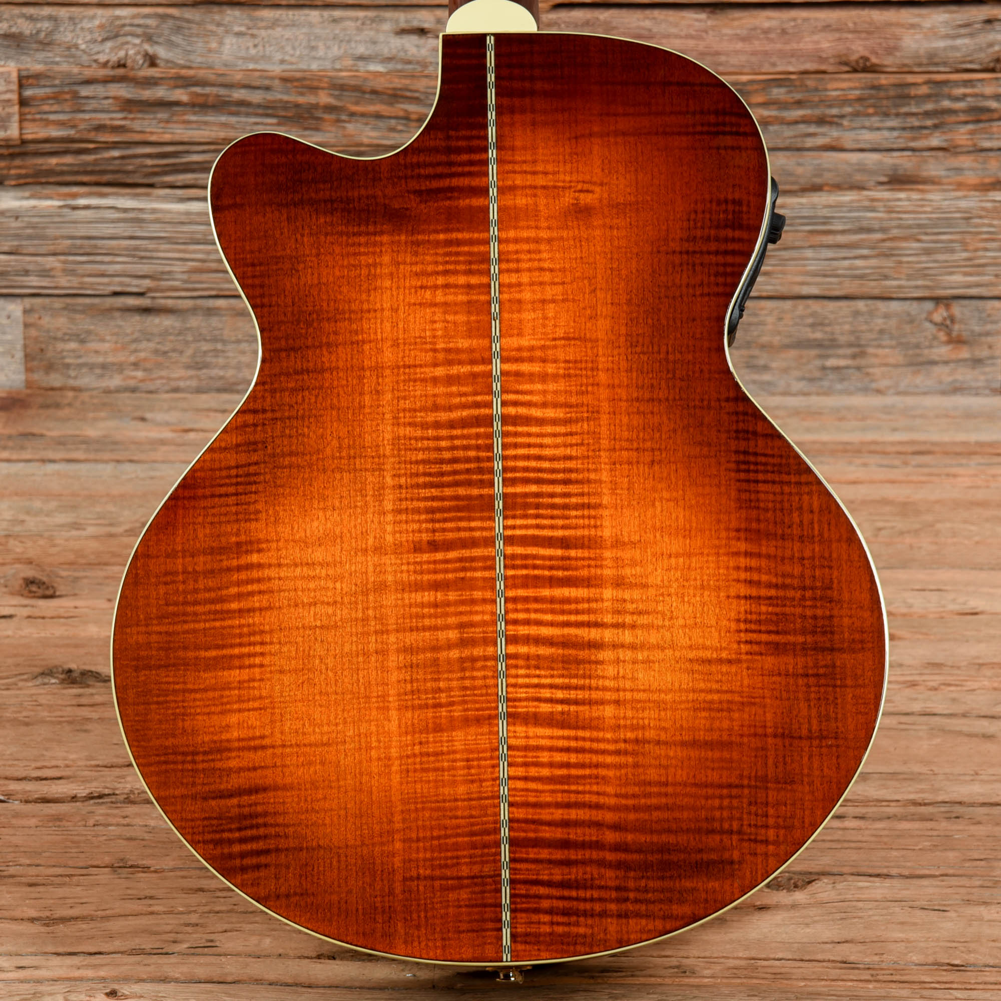 Ibanez AJ200ECE Artwood Jumbo Sunburst – Chicago Music Exchange
