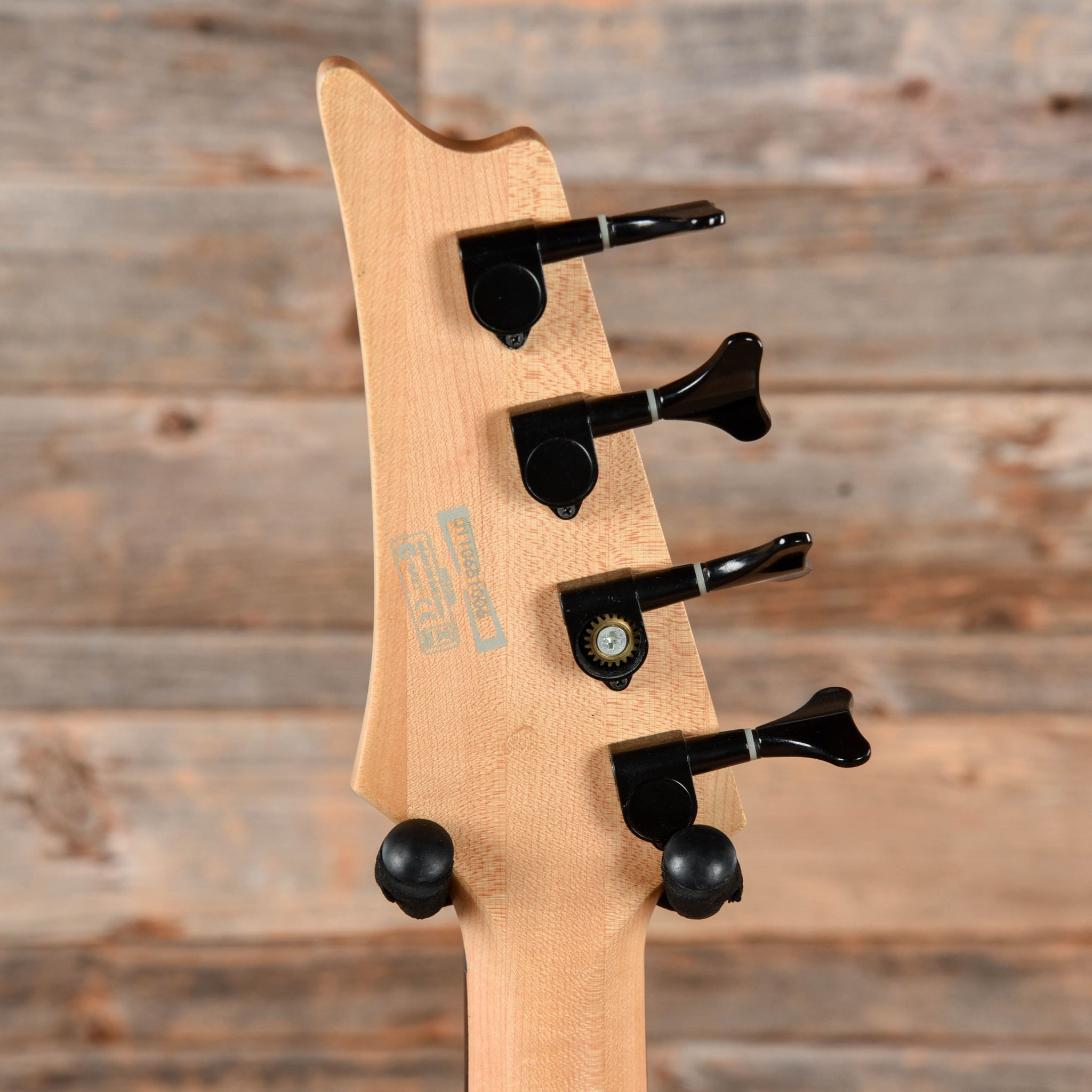 Ibanez Destroyer Bass Candy Apple Red 2011 – Chicago Music Exchange