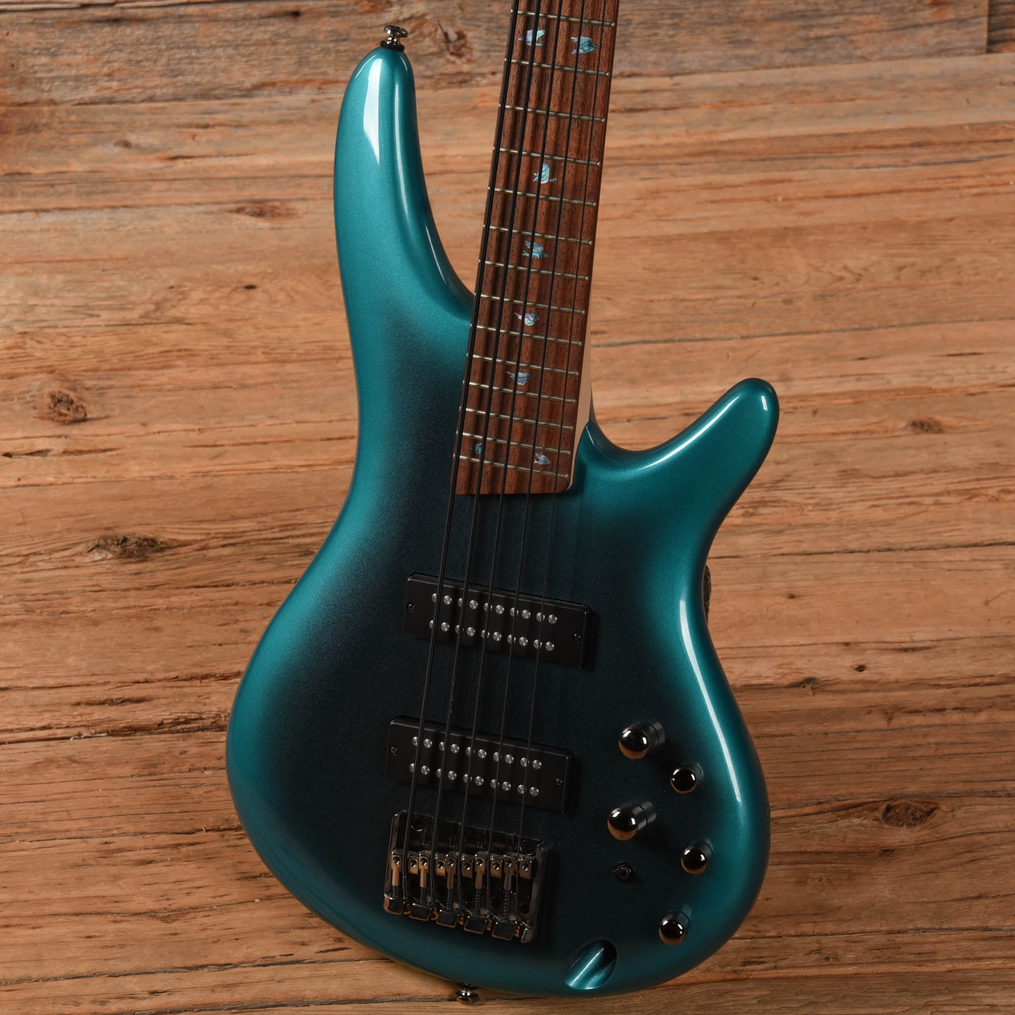 Ibanez SR305E Soundgear Cerulean Aura Burst – Chicago Music Exchange
