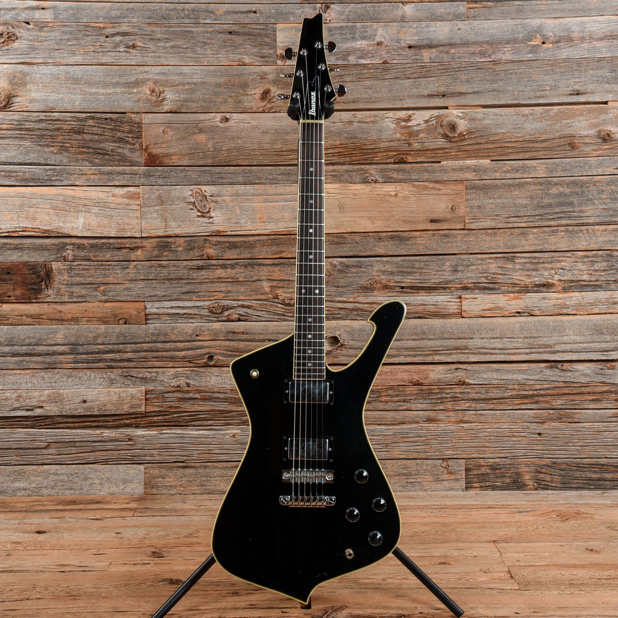 Ibanez Iceman IC-100 Black 1978 – Chicago Music Exchange