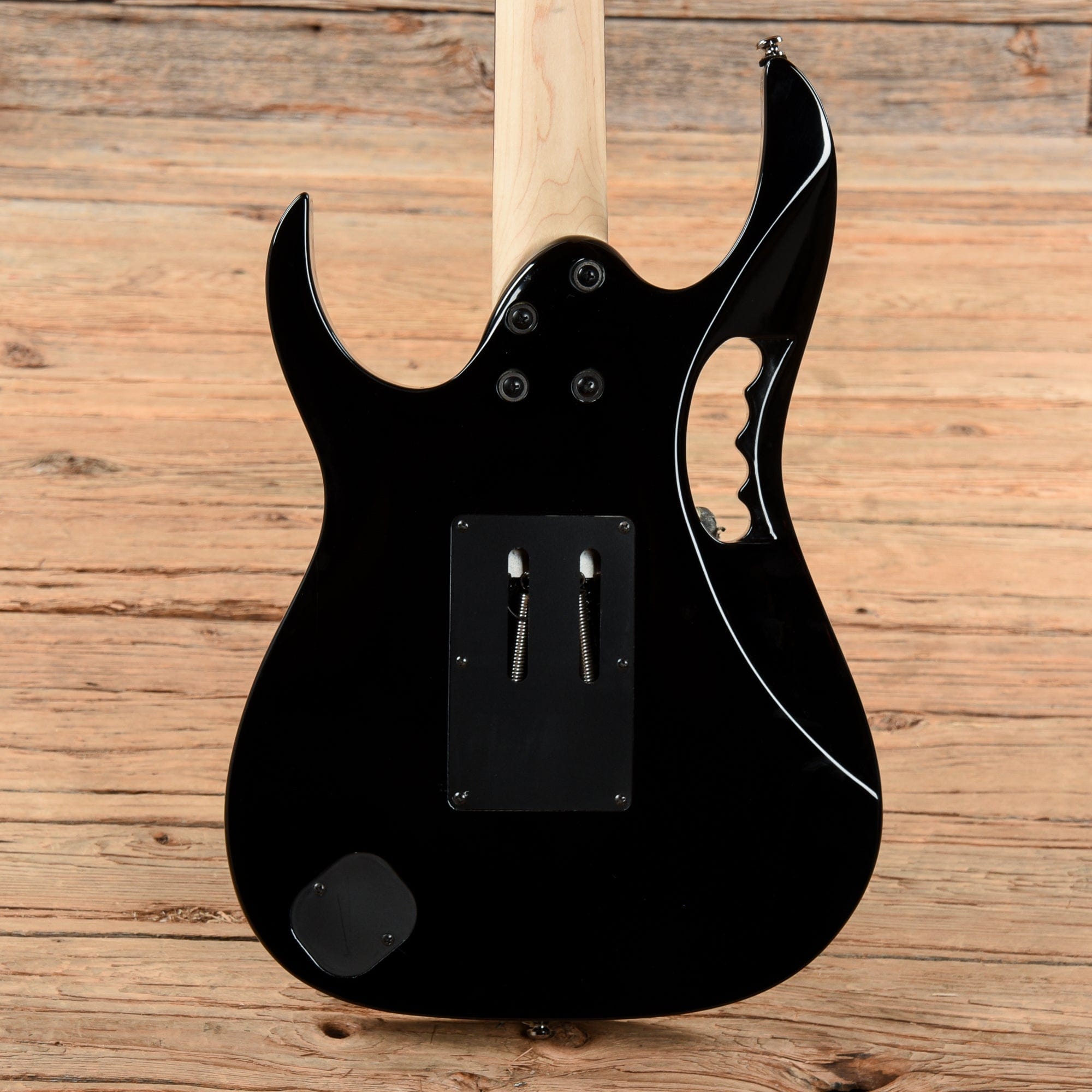 Ibanez JEMJR Steve Vai JEM Junior Signature Black 2022 – Chicago Music Exchange