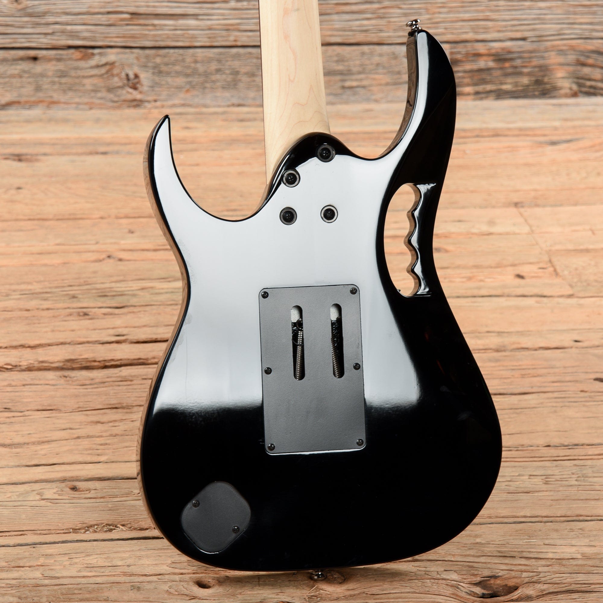 Ibanez JEMJR Steve Vai JEM Junior Signature Black 2022 – Chicago Music ...