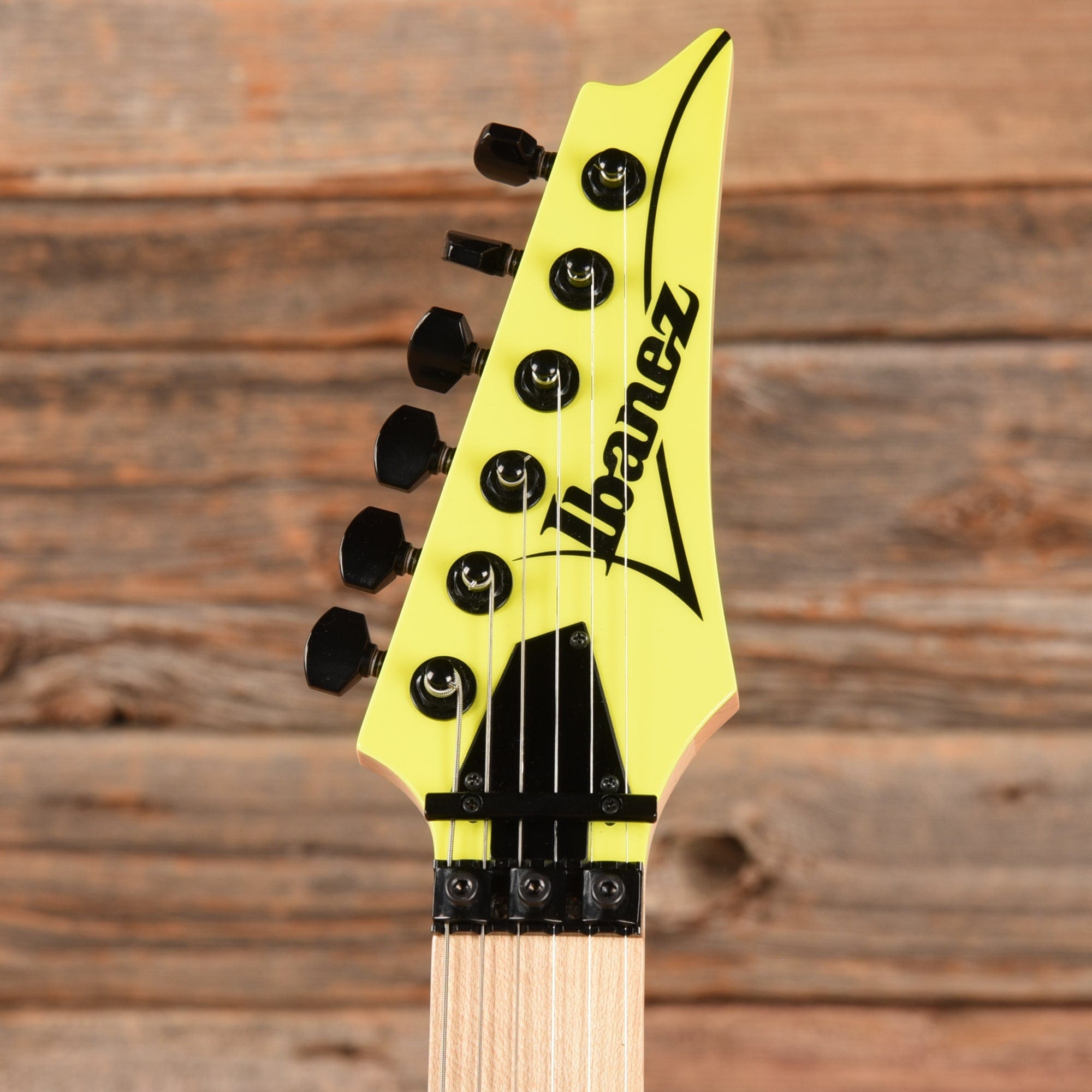 Ibanez RG550 Genesis Collection Desert Yellow 2022 – Chicago Music Exchange