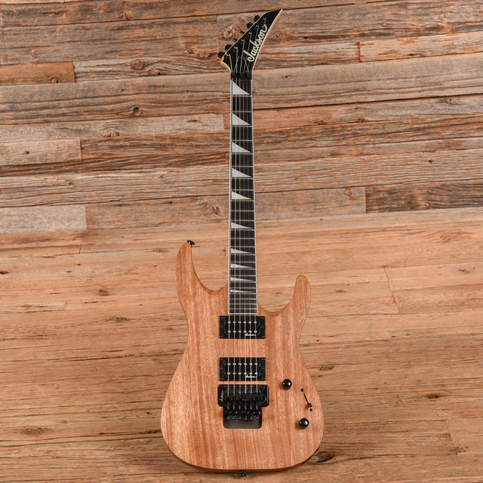 Jackson JS32 DKA Natural 2019 – Chicago Music Exchange