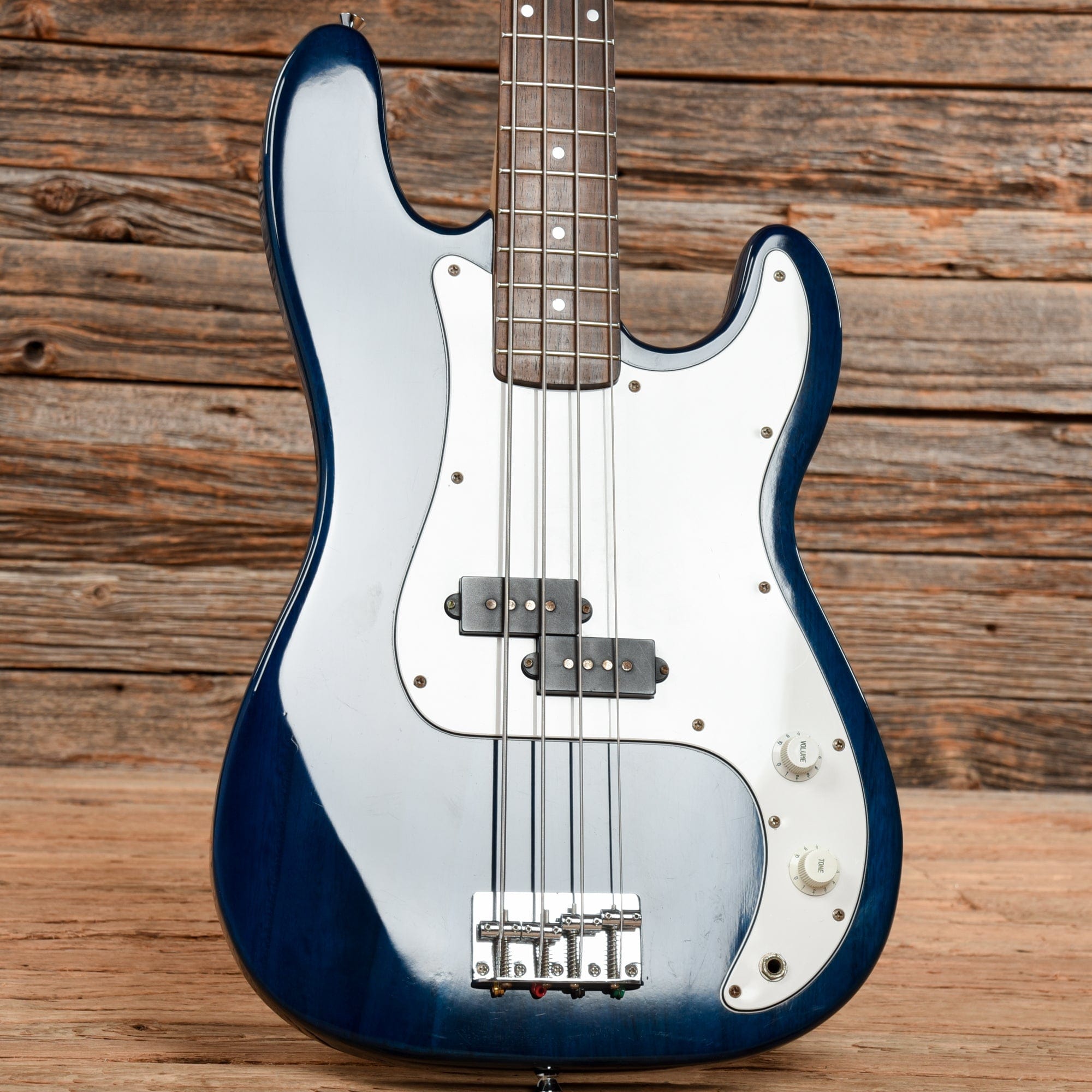 Jay Turser JTB-40 Bass Blue – Chicago Music Exchange
